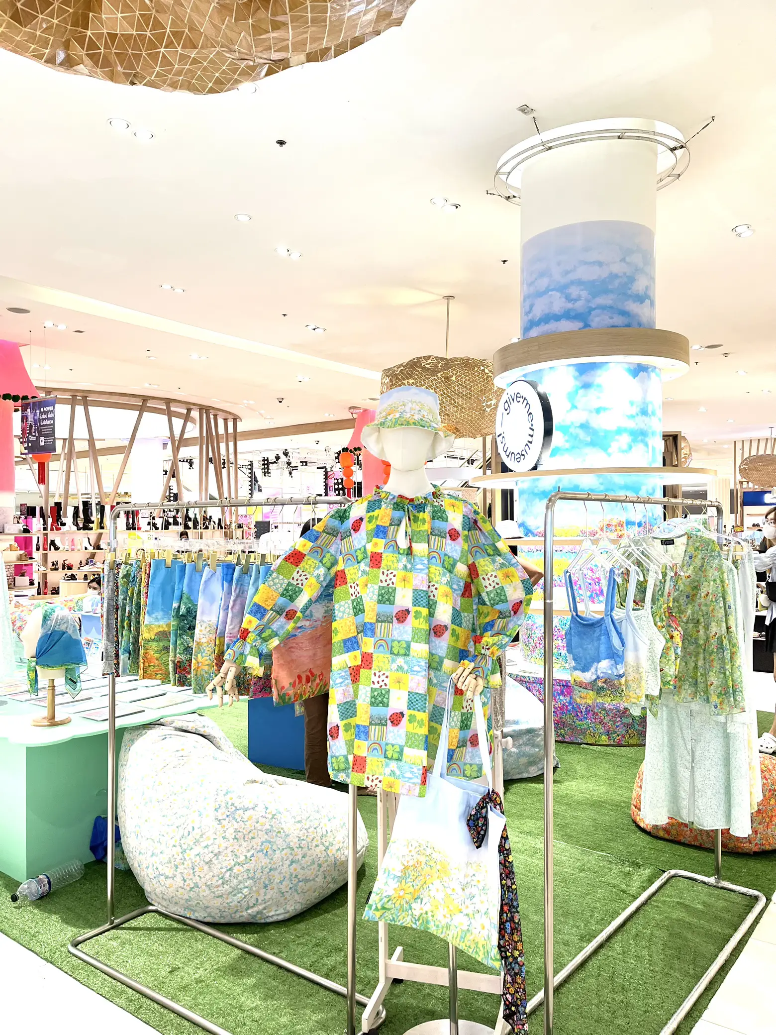 Give me museums - Photo Booth @at Siam Paragon | Gallery posted by Fish ...