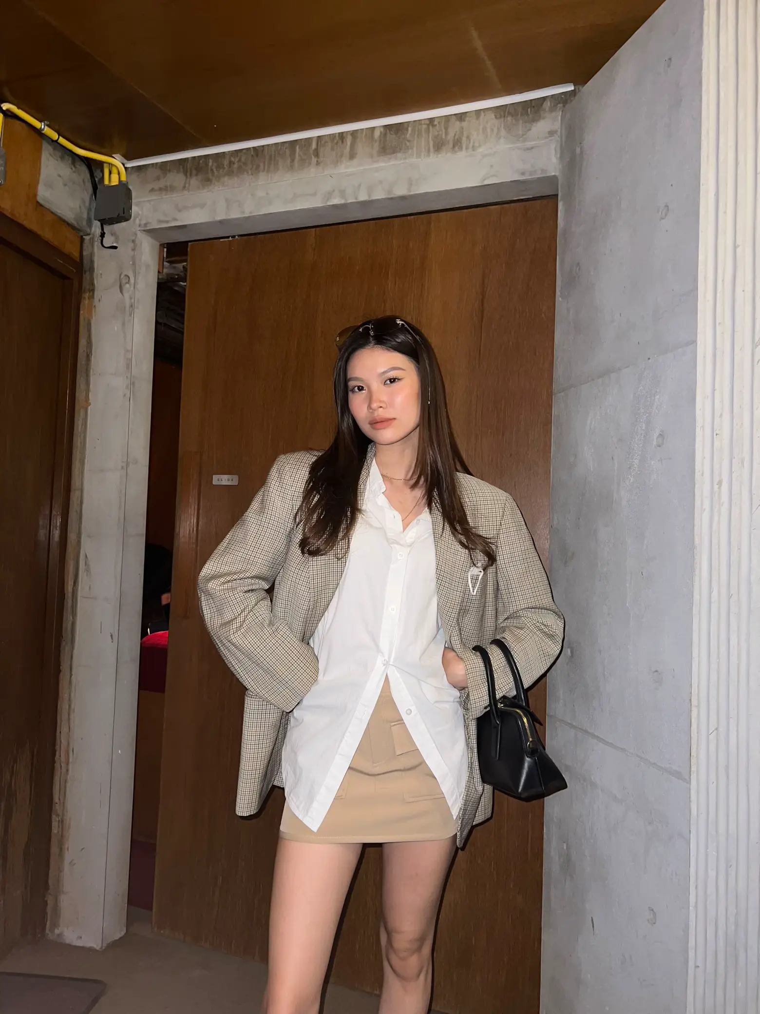 bar night ootd🥃 ไอเดียแต่งตัวinspired by gossip girl | แกลเลอรีที่โพสต์ ...