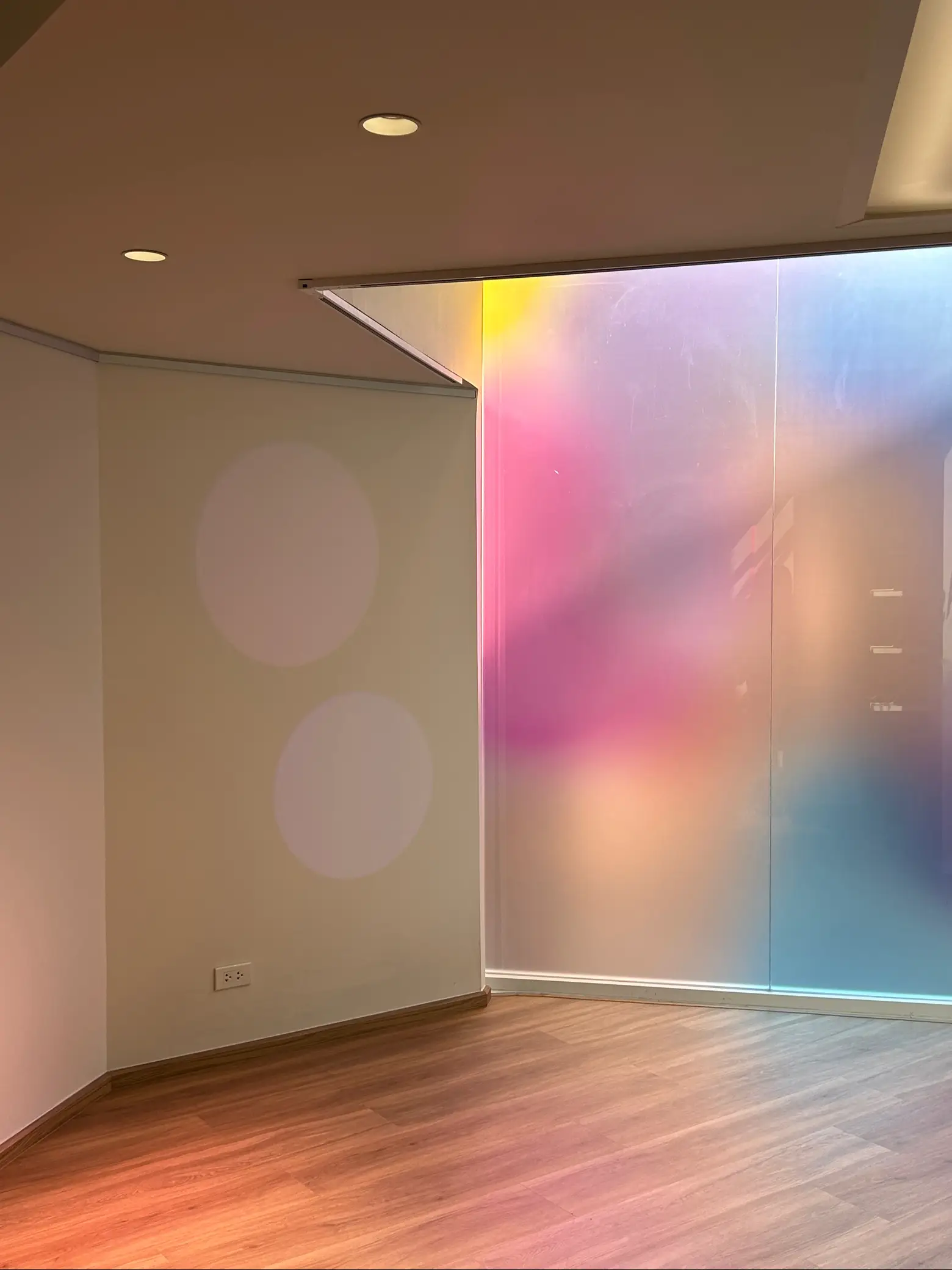 พาเที่ยวนิทรรศการ แสงสวย☀️แสงปังที่“Lightbox” 🌈⛅️เพลินจิต | แกลเลอรีที่ ...