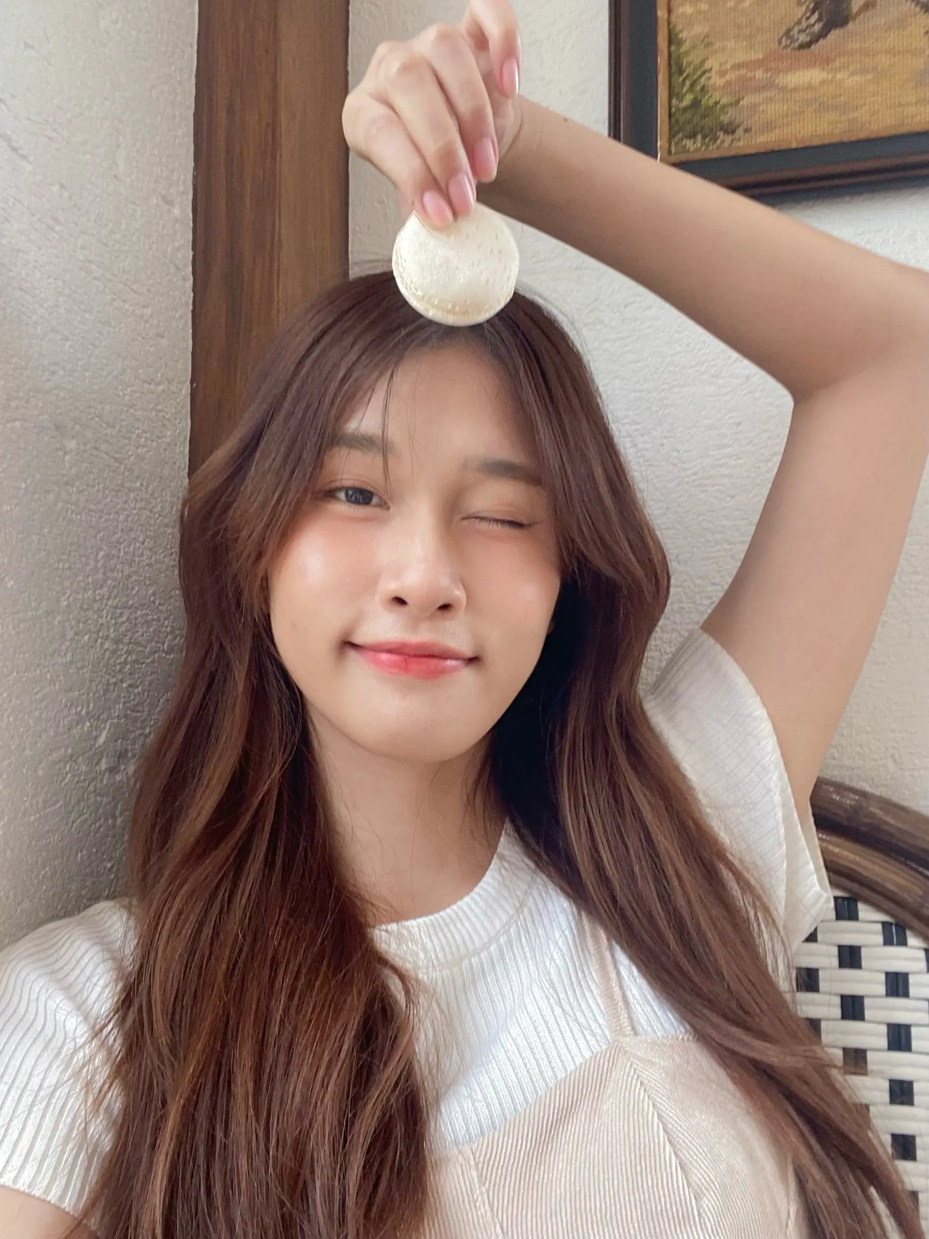 ถ่ายรูปกับมาการองง😋 | แกลเลอรีที่โพสต์โดย nine | Lemon8