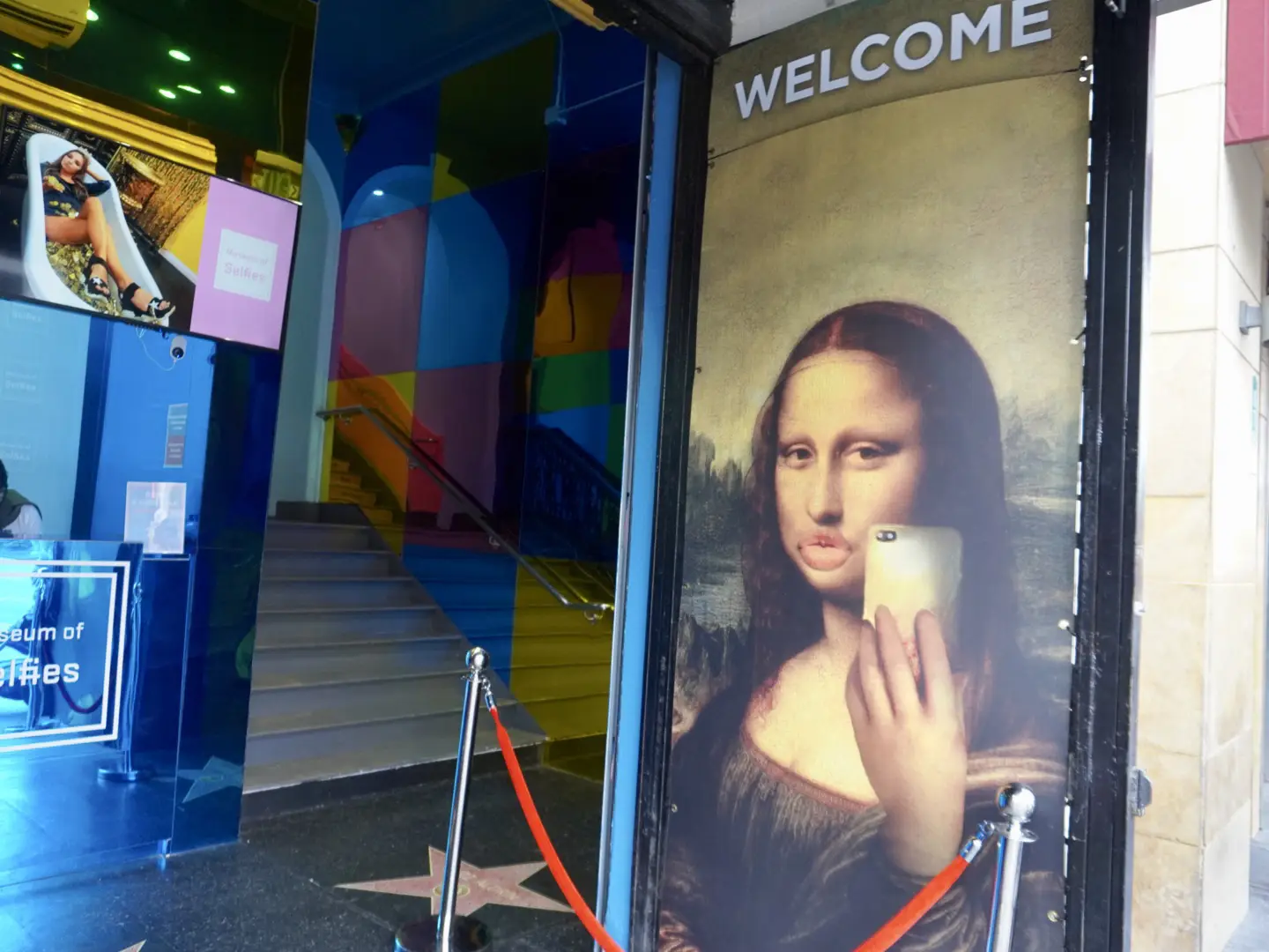 Hollywood walk of frame LA 🪩🤩⭐️ | แกลเลอรีที่โพสต์โดย UNUNTK 🌈 | Lemon8