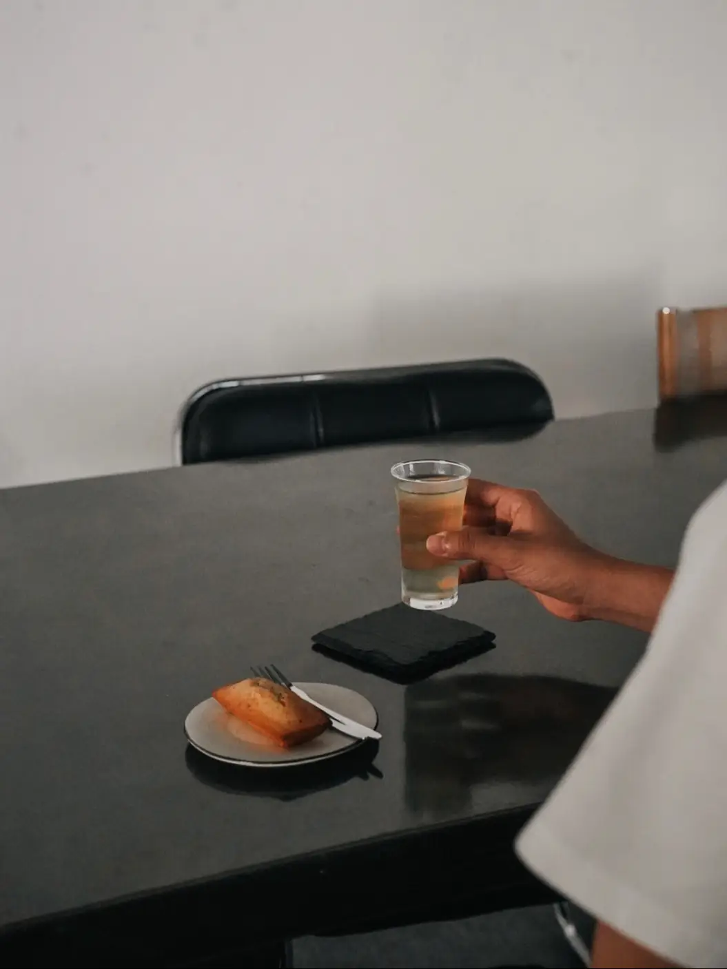 Void.bkk• คาเฟ่และบาร์ลับ ย่านเจริญกรุง | แกลเลอรีที่โพสต์โดย ฟ้าพาไป | Lemon8