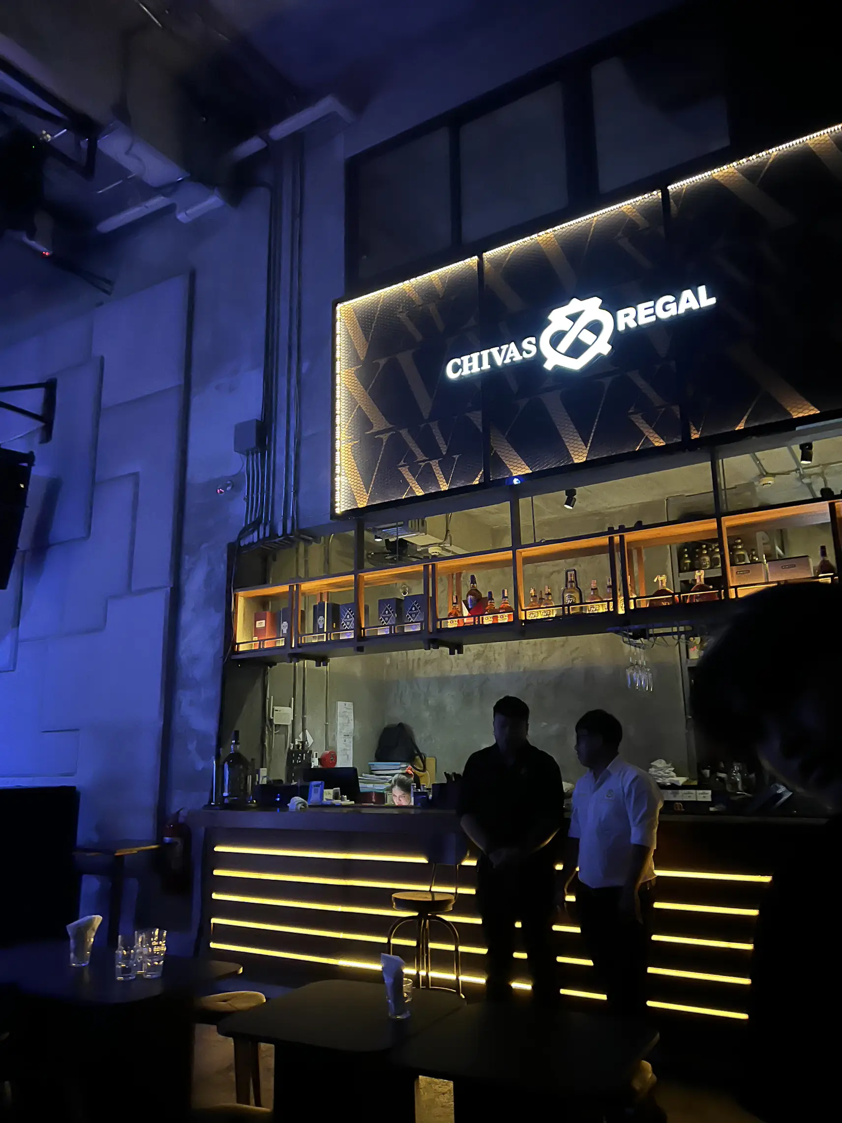 ร้านนั่งชิวปังๆเอกมัย| T-Derm | แกลเลอรีที่โพสต์โดย Supermaiiii | Lemon8