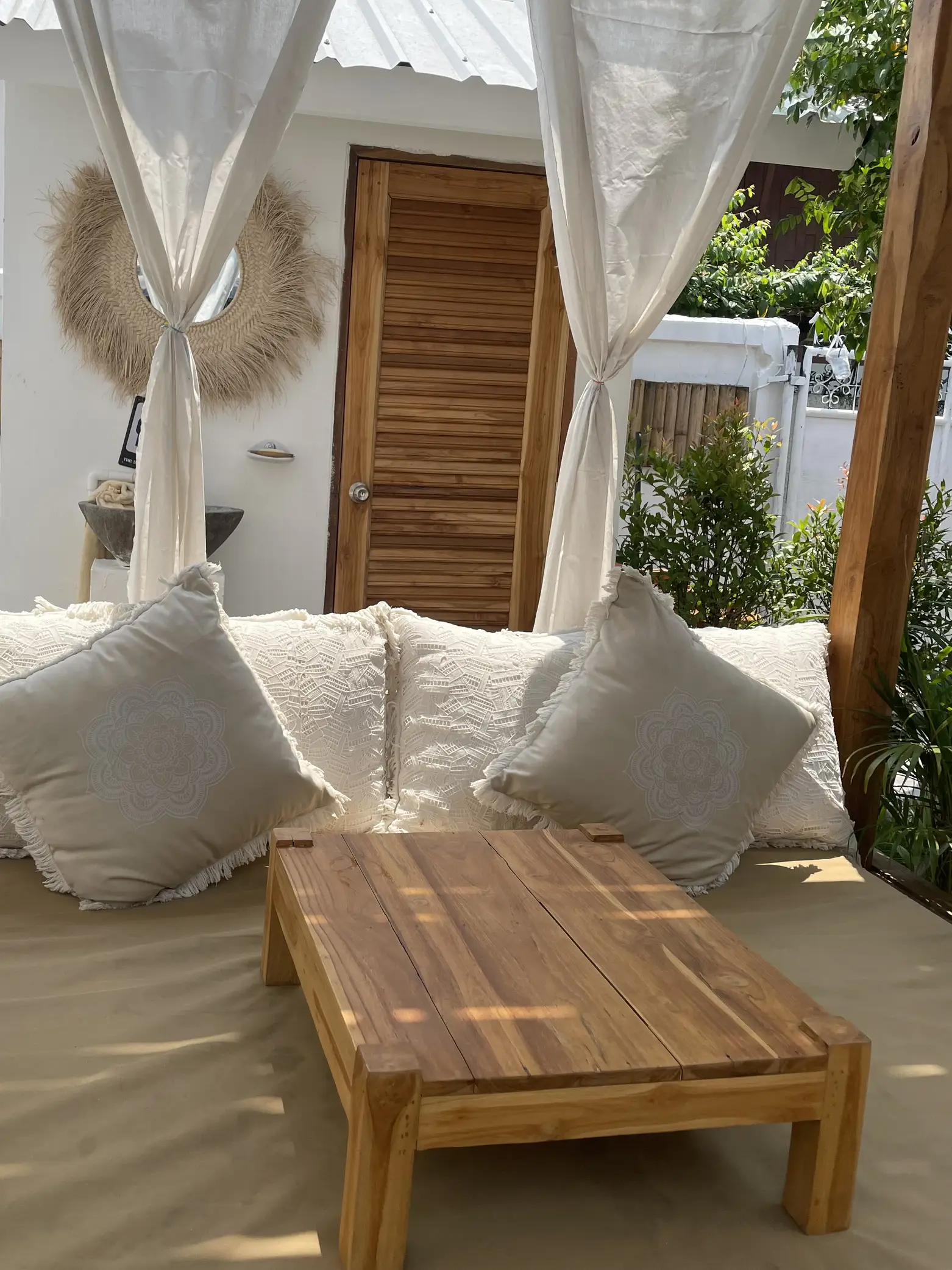 Bar Indigo Hua Hin | แกลเลอรีที่โพสต์โดย JUNEE | Lemon8