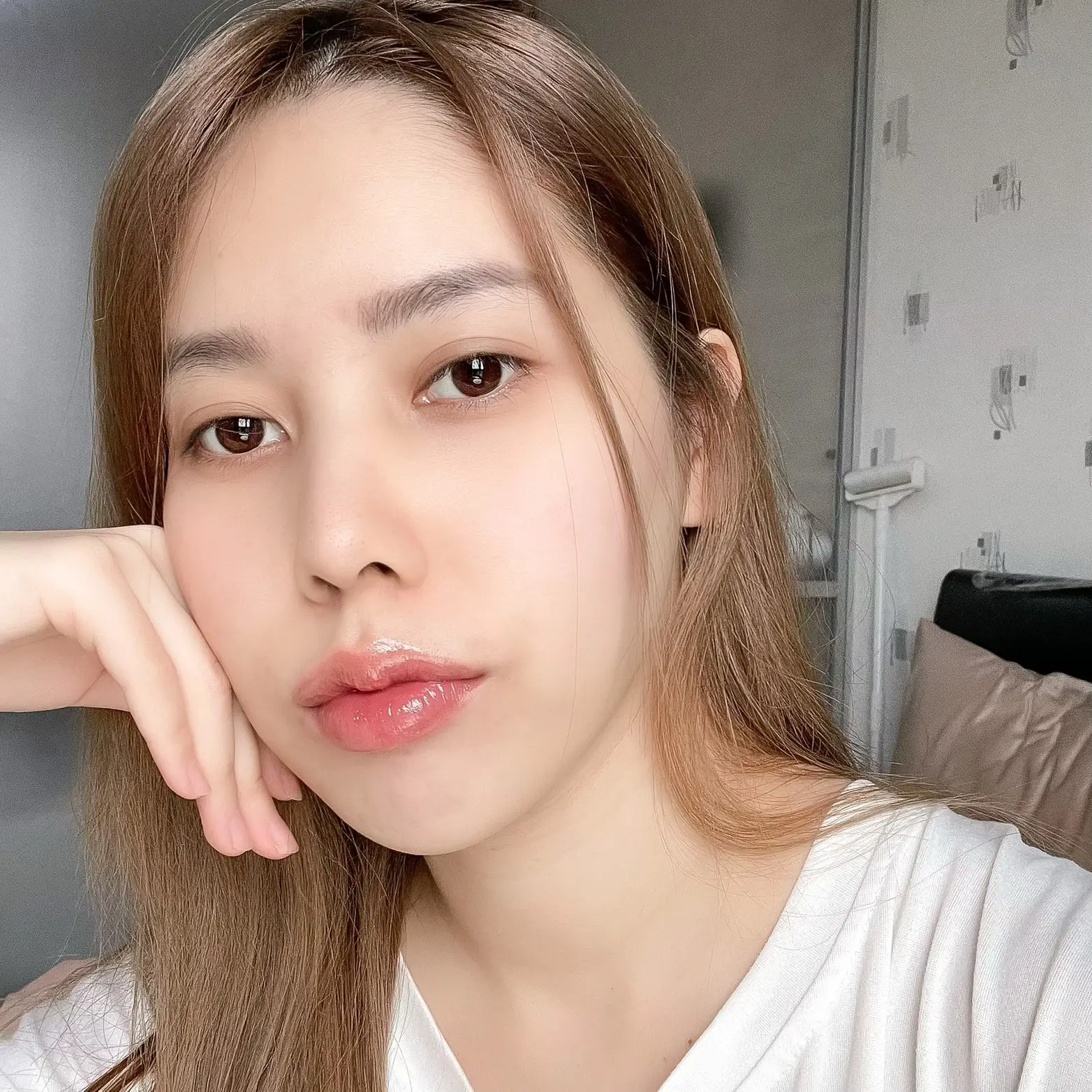 กลอสฉ่ำมงลง สีดือมาก 👑 | แกลเลอรีที่โพสต์โดย JAJAH | Lemon8