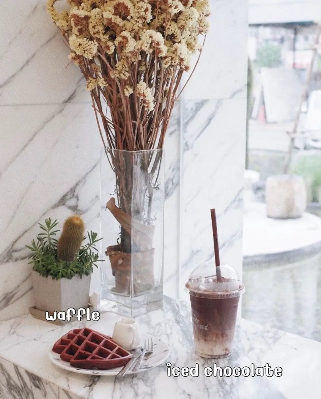 Marble Cafe 🪨คาเฟ่หินอ่อนสุดอลัง @ศรีนครินทร์ | แกลเลอรีที่โพสต์โดย KY🌷 | Lemon8