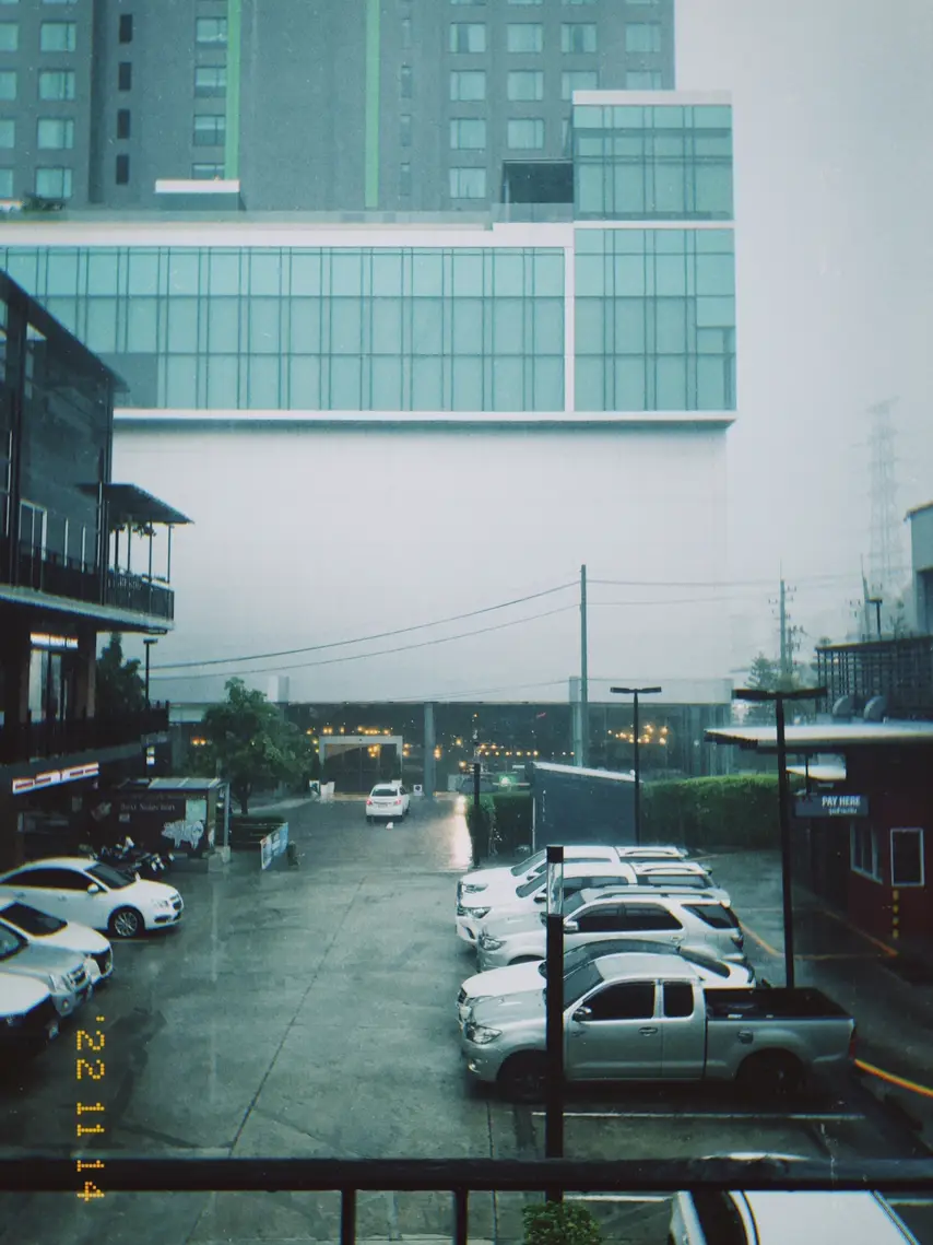 Film mood tone by Nomo Cam 📸 | แกลเลอรีที่โพสต์โดย iamrrainbow 🌈 | Lemon8