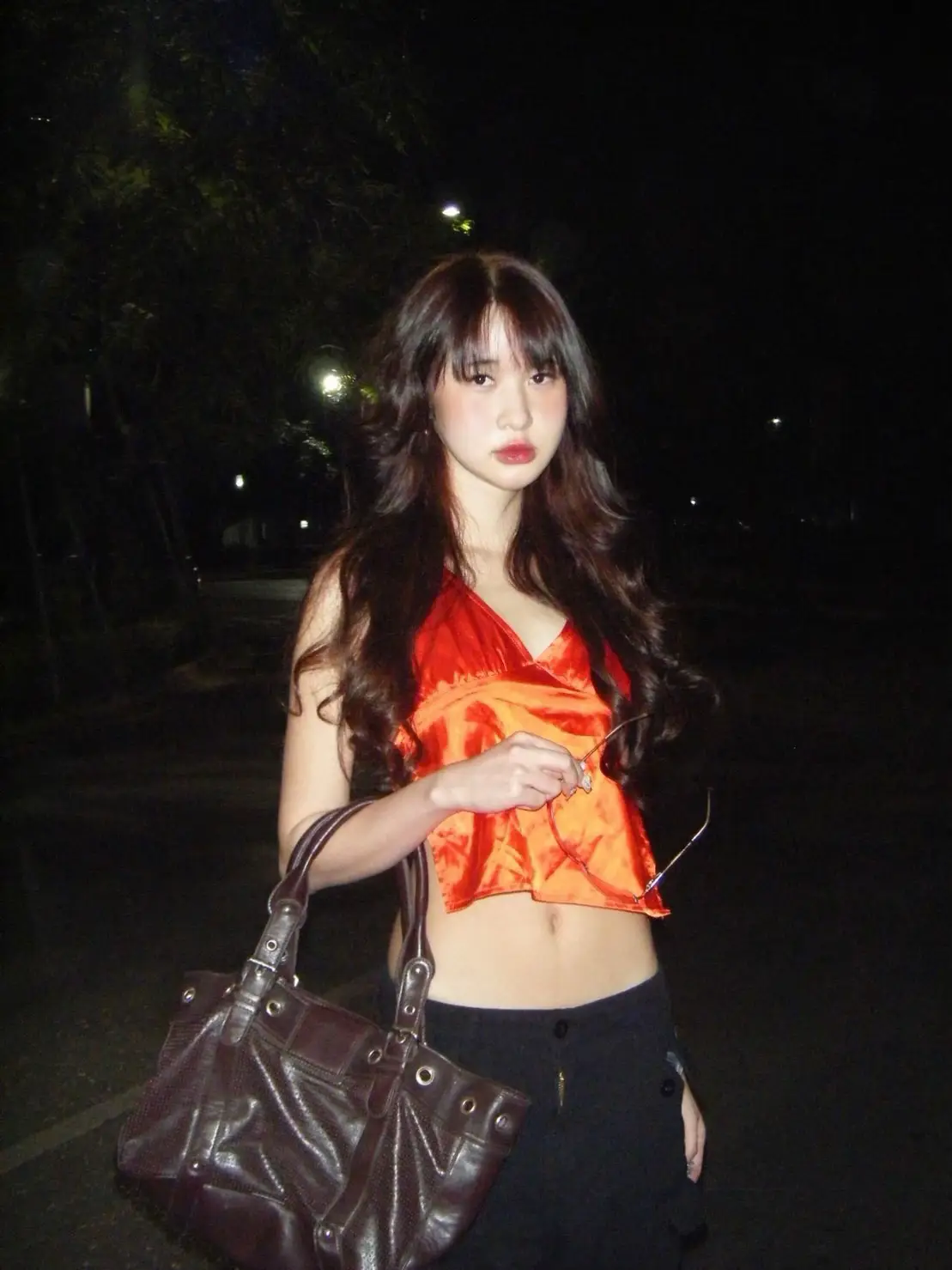 Howto ถ่ายรูปกล้องดิจิดอลแบบสาวY2K 🎞️ | แกลเลอรีที่โพสต์โดย kkaowky | Lemon8