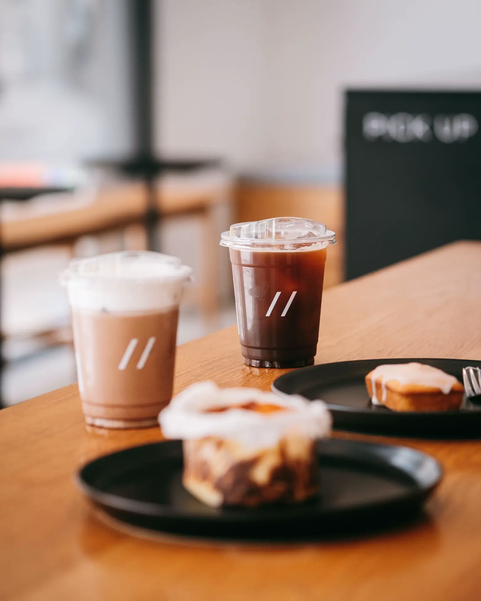 Double Slash เปิดร้านใหม่ในโครงการ The Up Rama 3 ☕️ | แกลเลอรีที่โพสต์ ...