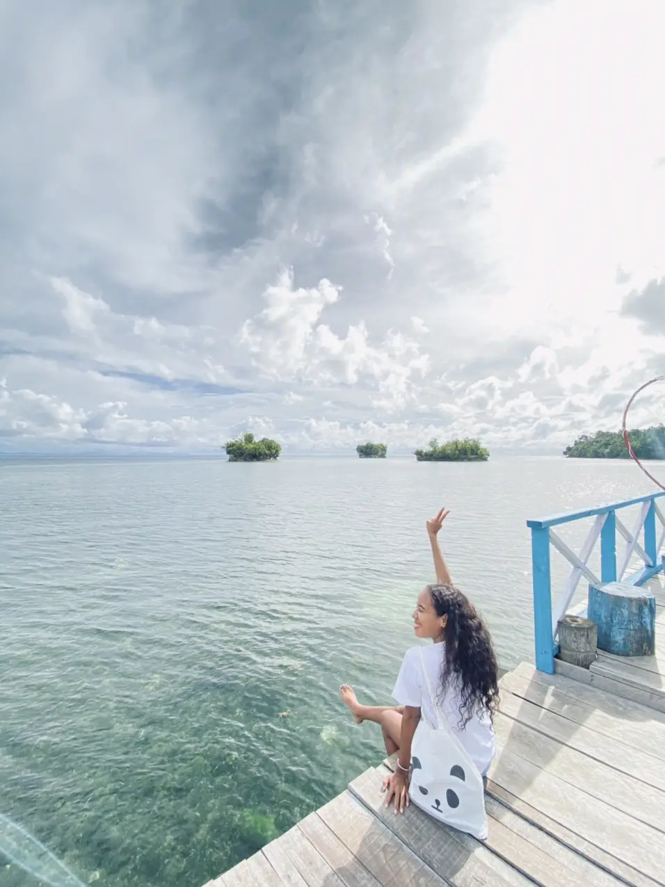 📍Pantai Raja 3 Adoki, Biak, Papua | Galeri diposting oleh Marsela Kim ...