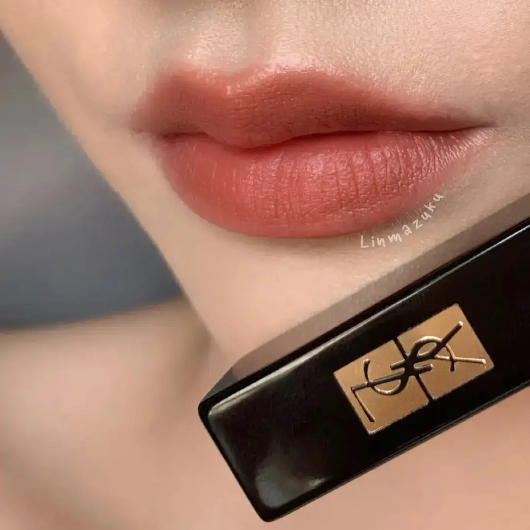 YSL ลิปแบมแบม ออกสีใหม่ ส๊วยยยไม่ไหวแล้วจ้า 🤎 | แกลเลอรีที่โพสต์โดย Linmazuku | Lemon8