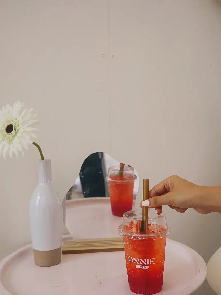 ONNIE studio.cafe ศิลปากร | แกลเลอรีที่โพสต์โดย JJummy | Lemon8