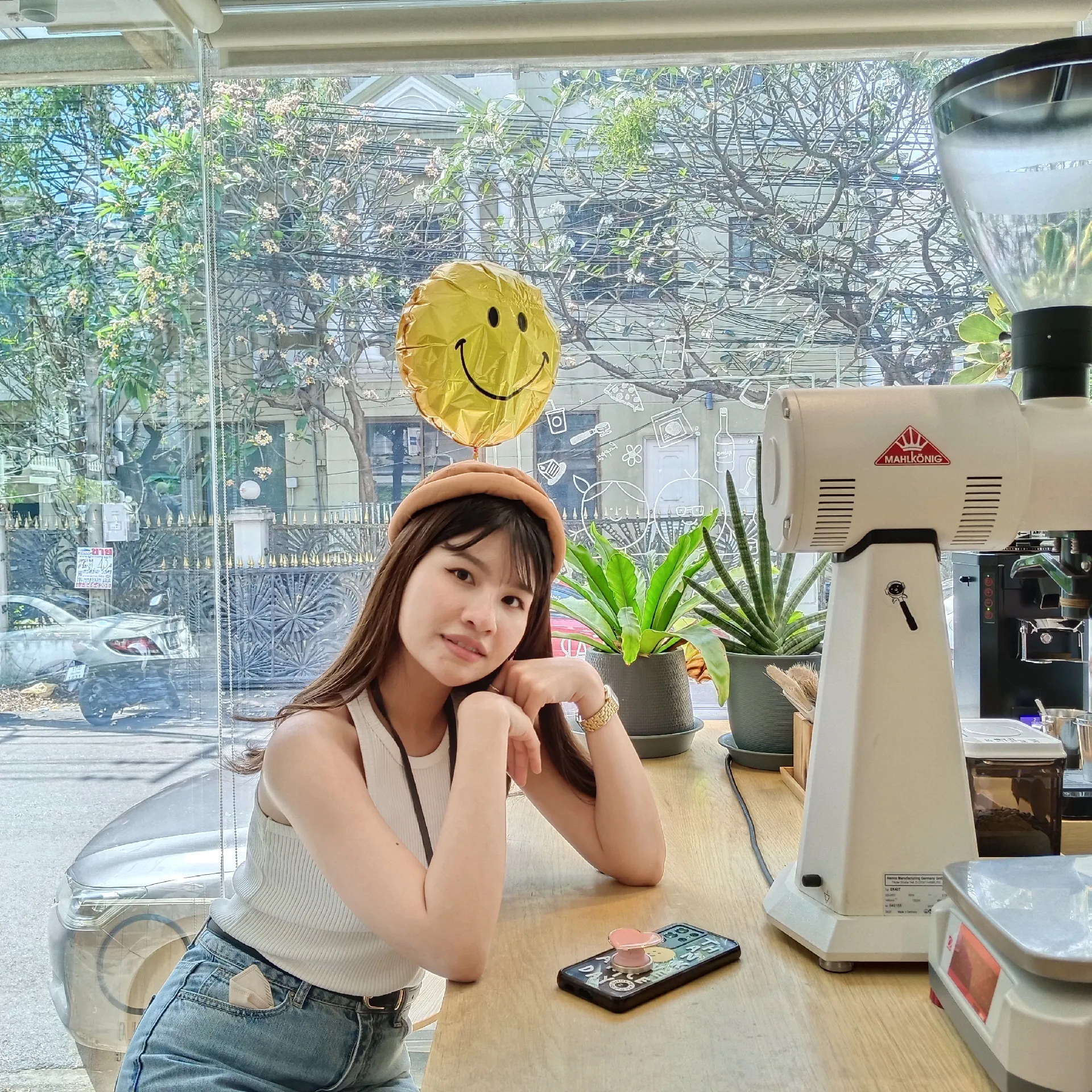 Halo koffee กาแฟดีฟีลกู๊ดดดด 💜 | แกลเลอรีที่โพสต์โดย puimake :) | Lemon8