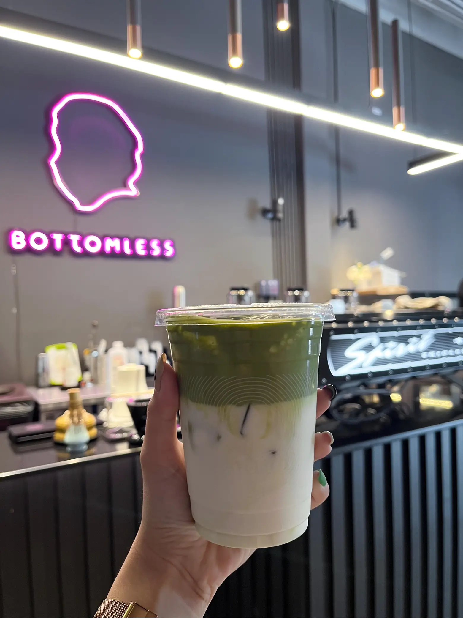 ไป 𝑴𝒊𝒏𝒅𝒔𝒄𝒂𝒑𝒆 𝒄𝒂𝒇𝒆́ ได้รูปกลับมาแน่นอน 📸🤎 | แกลเลอรีที่โพสต์โดย Ritthi :•) | Lemon8