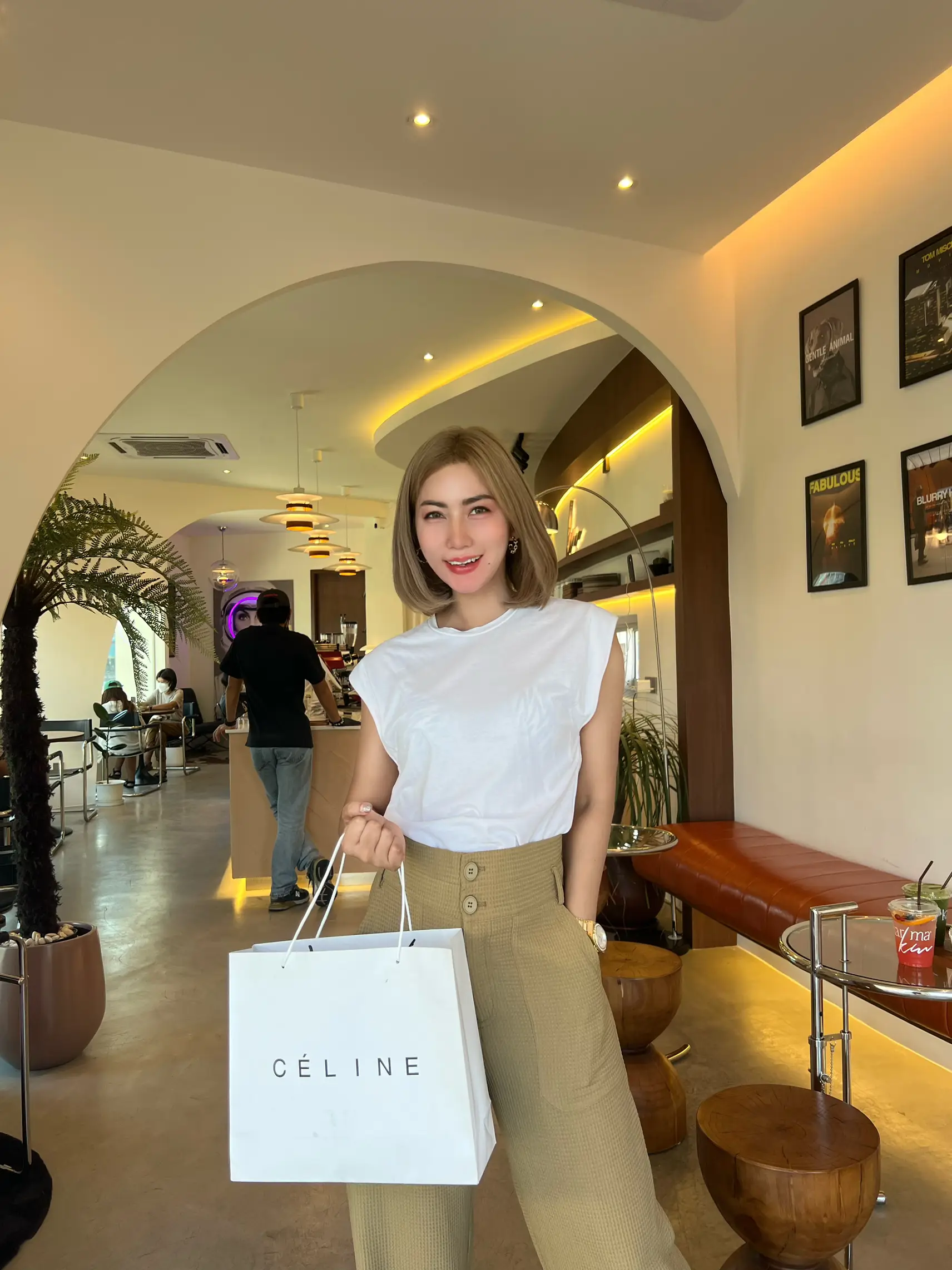 วิธีถ่ายรูปให้แม่วัย40! | แกลเลอรีที่โพสต์โดย cherlin.er | Lemon8