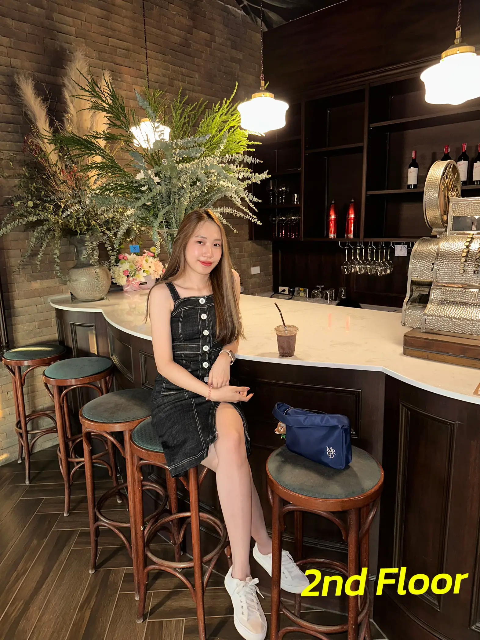 คาเฟ่เชียงใหม่แบบคลีนๆ | แกลเลอรีที่โพสต์โดย jingle | Lemon8