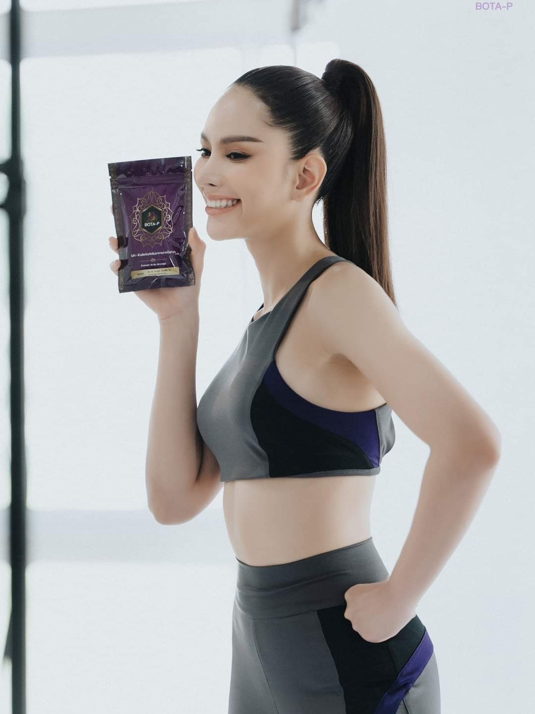 NEW PRESENTER BOTA-P PROTEIN แอนนา เสืองามเอี่ยม Miss Universe Thailand 2022 ใน Concept “ พลังใน ...
