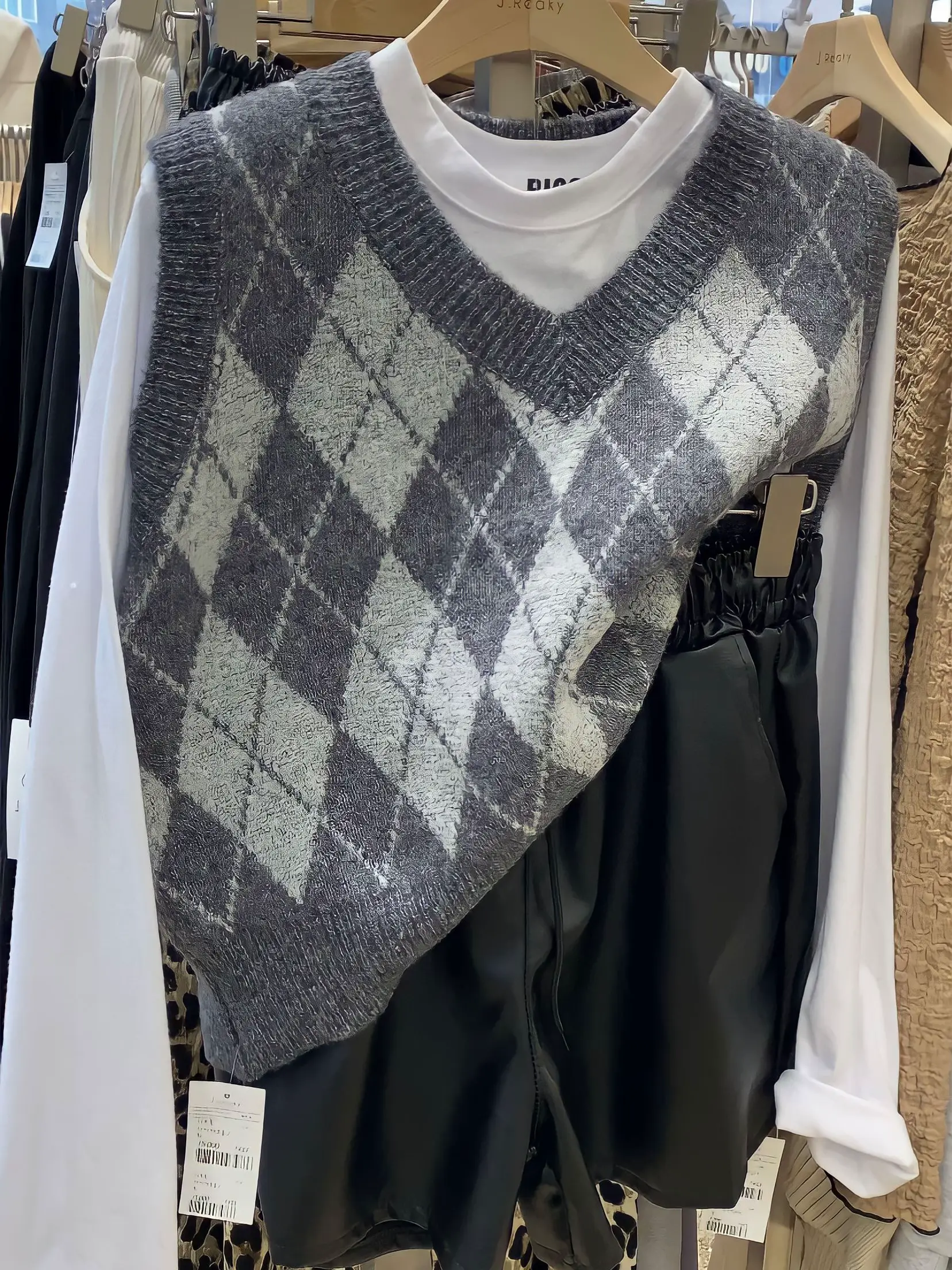 รีวิวแฟชั่นหน้าหนาวสาวๆเกาหลีที่ j.reaky | แกลเลอรีที่โพสต์โดย โชอาจุม ...