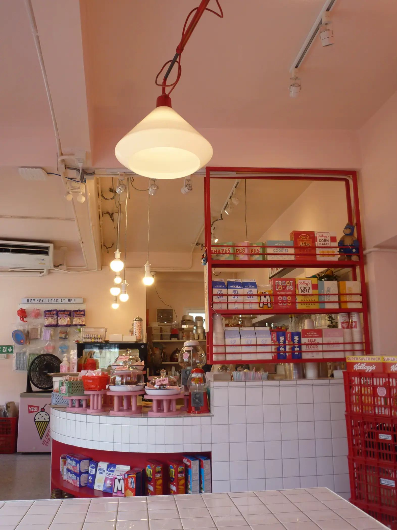 THE HIDDEN MILKBAR บาร์นมสุดน่ารักที่เจริญกรุง | แกลเลอรีที่โพสต์โดย ...