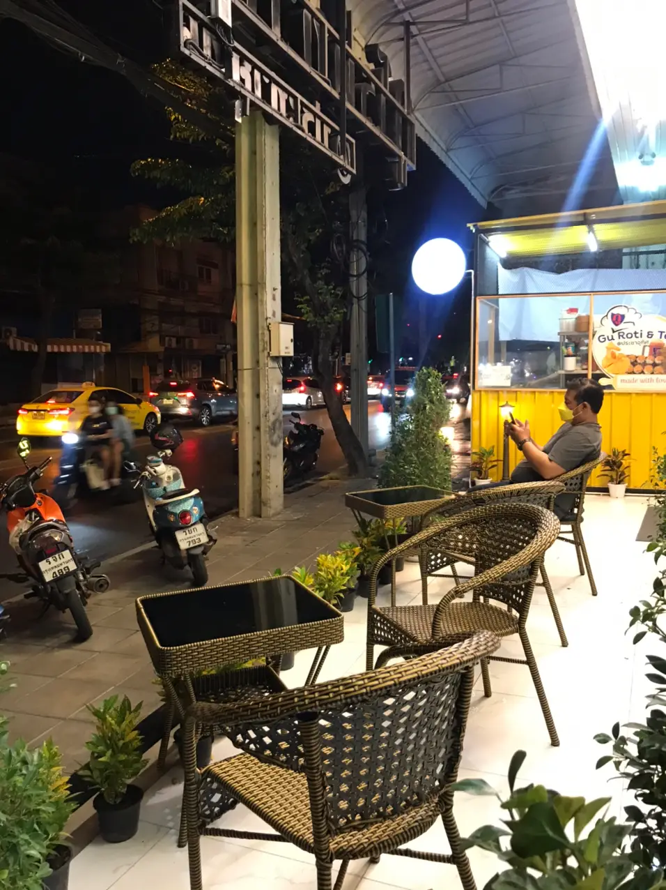 กูโรตีชาชัก ย่านประชาอุทิศ😋🥛 | แกลเลอรีที่โพสต์โดย numpet | Lemon8