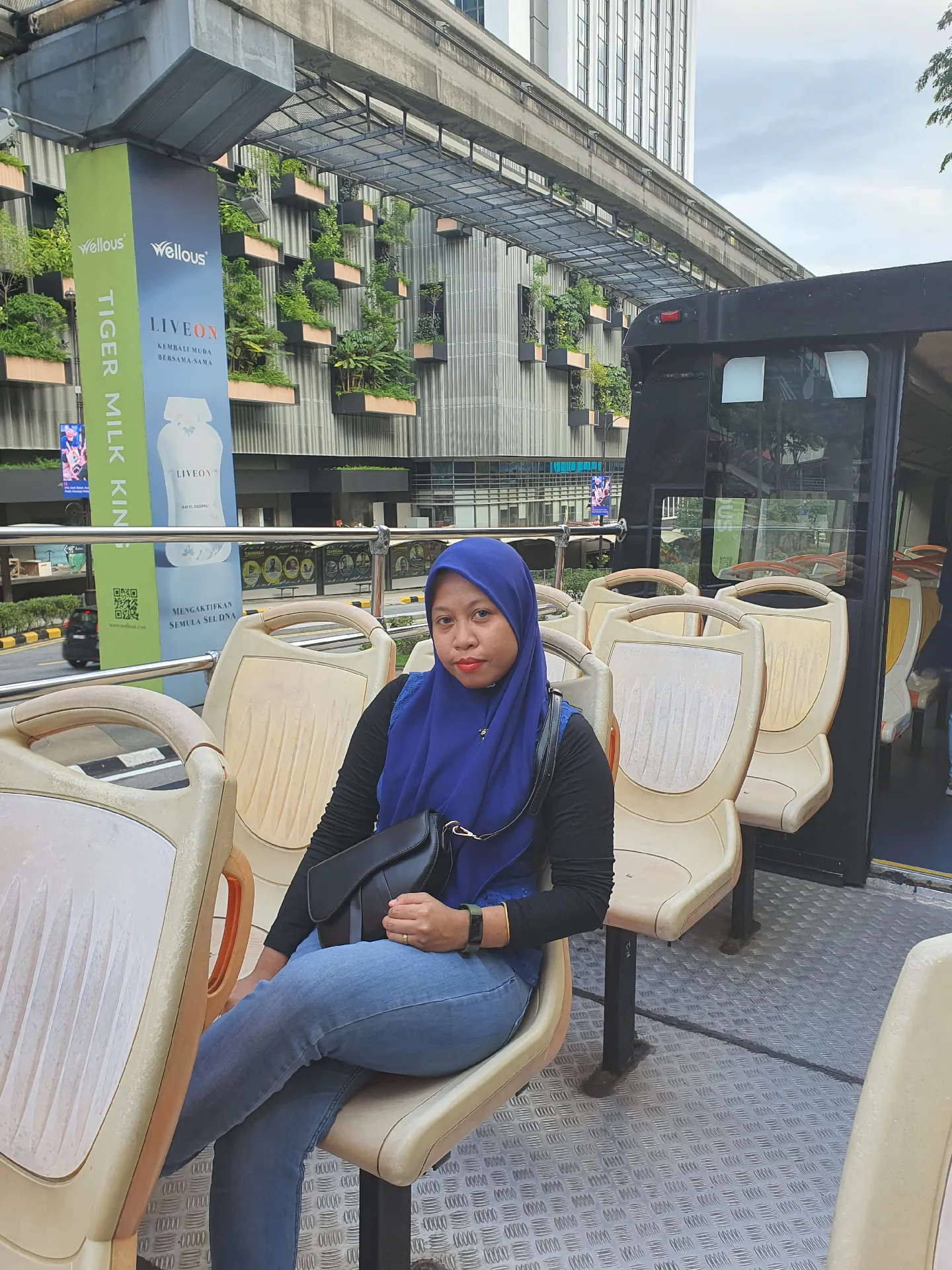 Ronda2 KL dengan Bas Rapid KL Hop On Hop Off | Galeri disiarkan oleh Atie Ben | Lemon8