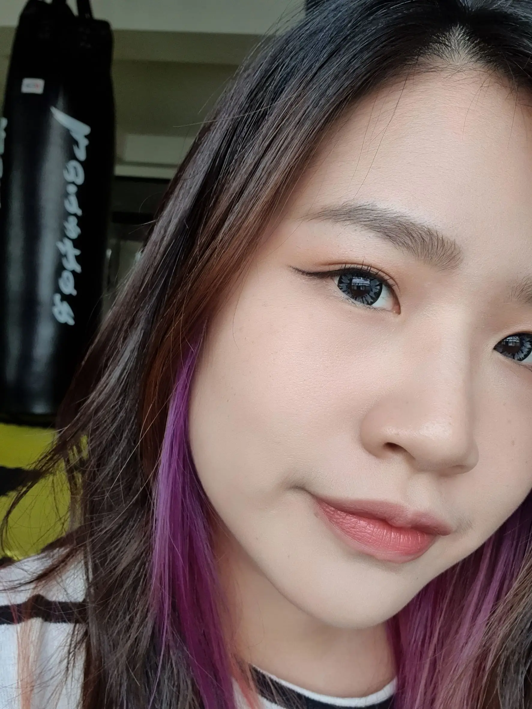 อายไลนเนอร์เนื้อเจลนุ่มๆจาก Mee | แกลเลอรีที่โพสต์โดย SHEEN | Lemon8