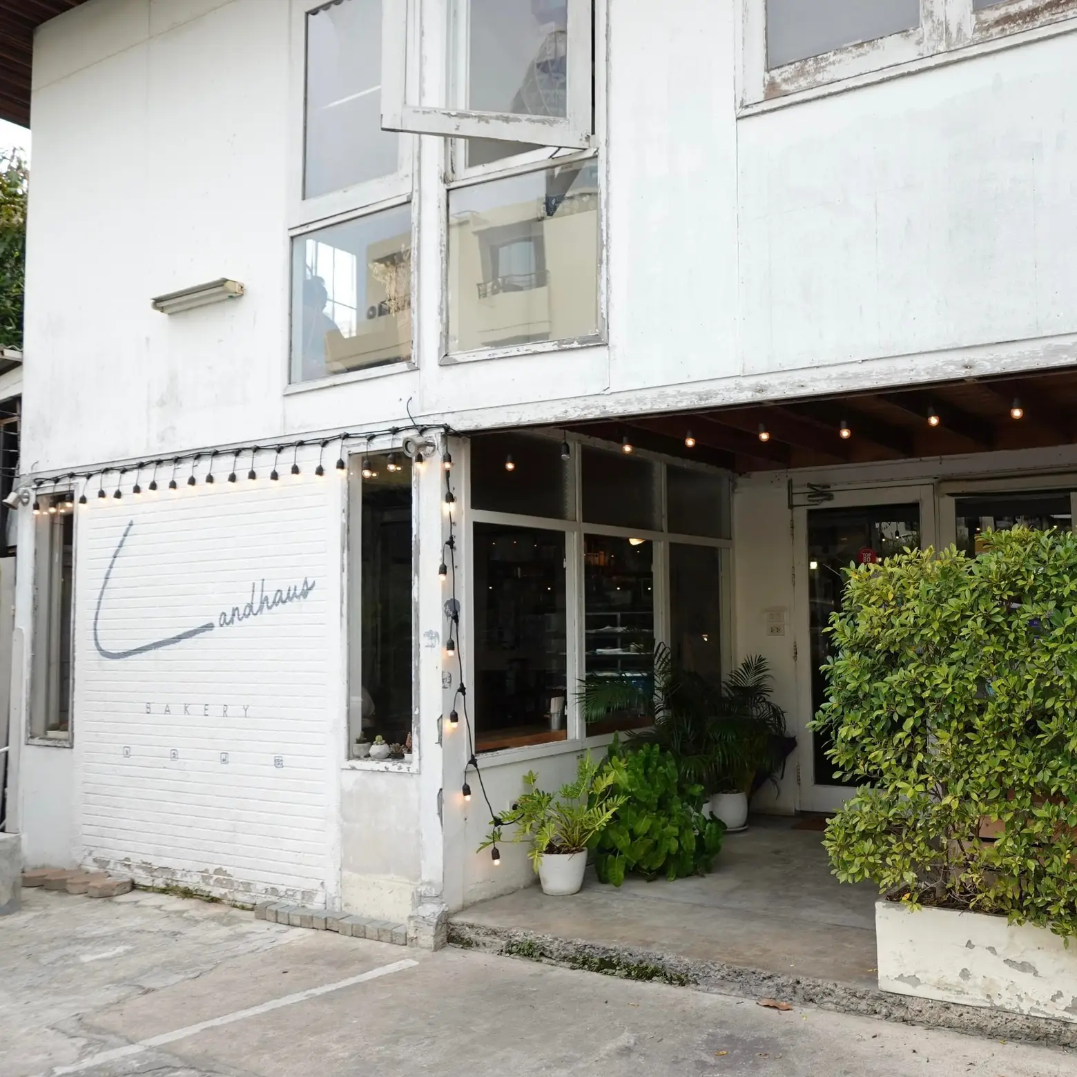 🥞ปักหมุด คาเฟ่ลับย่านอารีย์ ใครชอบขนมปัง ห้ามพลาด!🥐 | แกลเลอรีที่โพสต์ ...