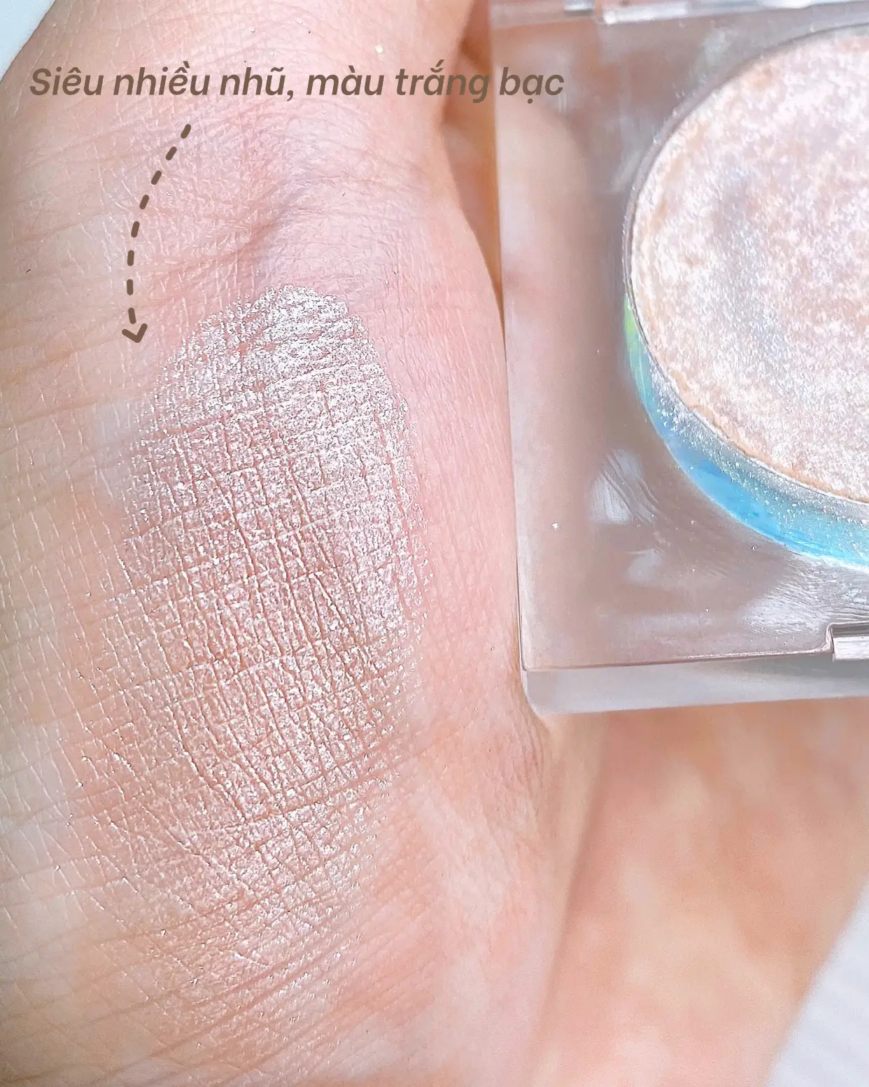 *Nhũ mắt siêu bắt sáng | Bộ sưu tập do Thảo Aries đăng | Lemon8