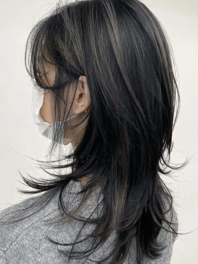 ตัด Wolf cut แบบไหนดี | แกลเลอรีที่โพสต์โดย Gib_Tharintorn | Lemon8