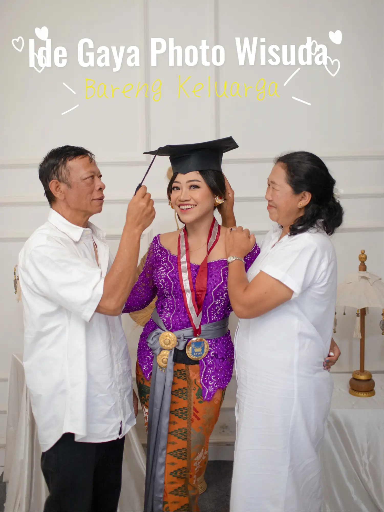 Ide Gaya Photo wisuda bareng keluarga kamu | Galeri diposting oleh Vanysari | Lemon8