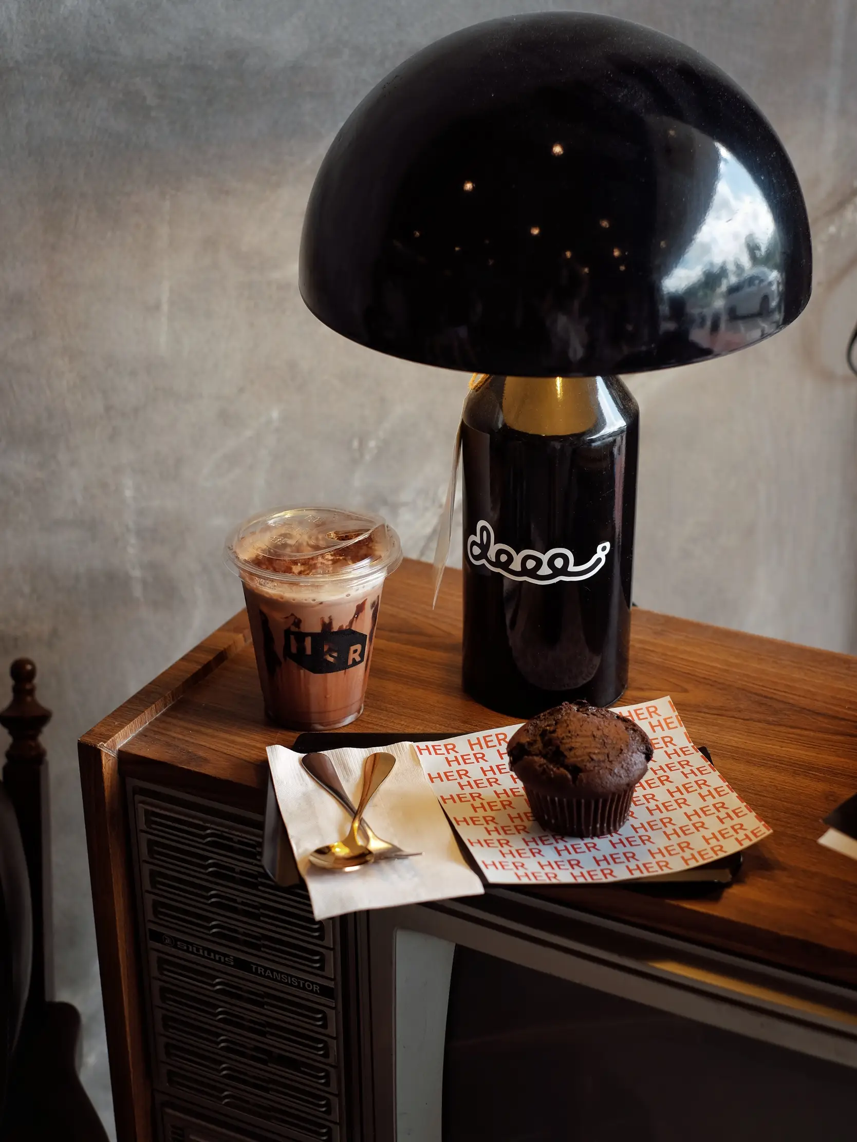 HER STUDIO คาเฟ่ริมบึงพลาญชัย จ.ร้อยเอ็ด | แกลเลอรีที่โพสต์โดย Naree.nr | Lemon8