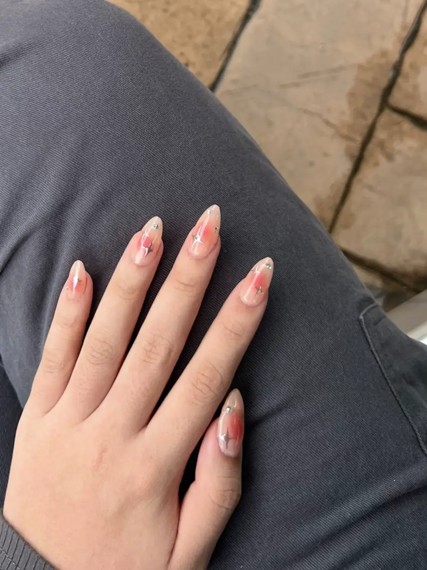 Saving $$$ & doing my own nails | Gallery posted by Kerxuannn | Lemon8