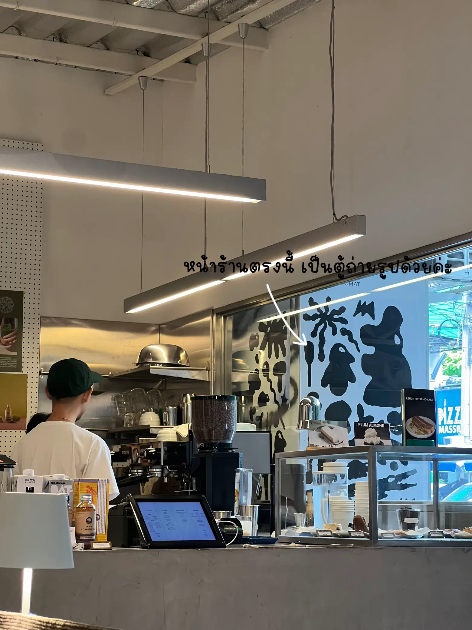 Co-Incidence คาเฟ่ชิคๆเท่ๆ ในซ.สุขุมวิท49 | แกลเลอรีที่โพสต์โดย Jan.ji | Lemon8