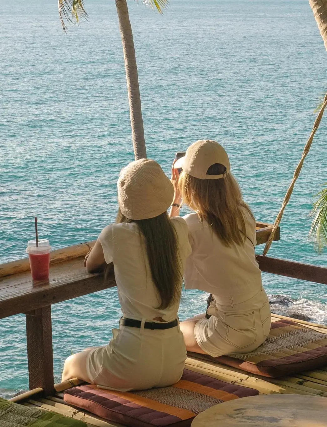 #คาเฟ่ภูเก็ต 🌴🌊 | แกลเลอรีที่โพสต์โดย lbzero | Lemon8