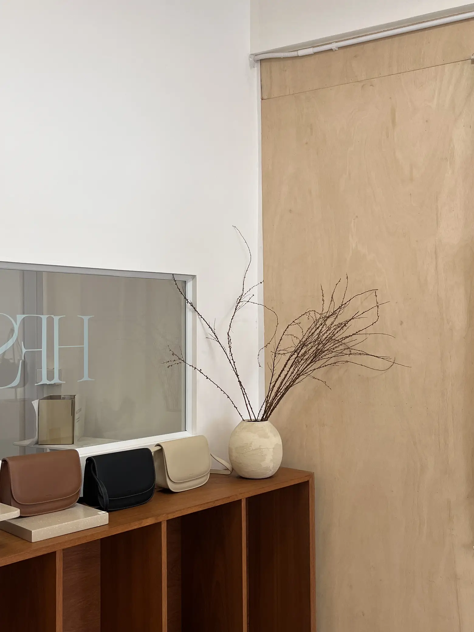 Here for sth—— แหล่งรวมaccessories คุมโทนมินิมอล | แกลเลอรีที่โพสต์โดย ...