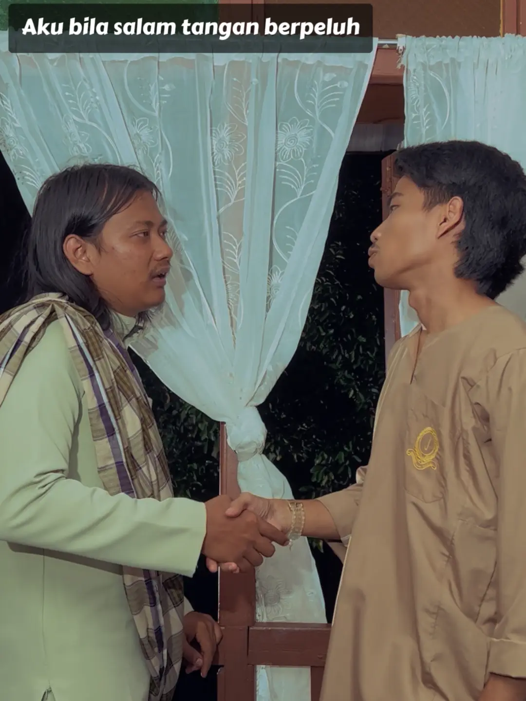 Aku bila salam tangan berpeluh | Video diterbitkan oleh Ryan Bakery | Lemon8