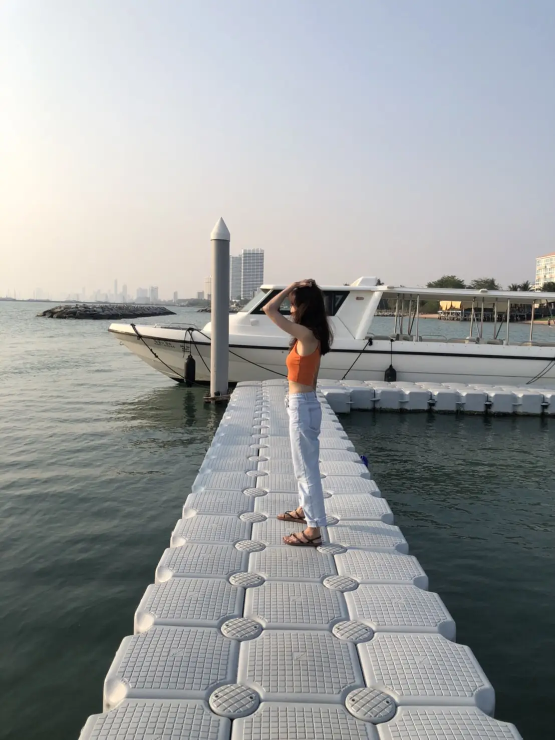 ที่พัก ติดทะเล ถ้าจะไปสัตหีบ หน้าร้อนแบบนี้ พักที่ไหนดี 🌈🌴#สัตหีบ | แกลเลอรีที่โพสต์โดย PpSAmE ...