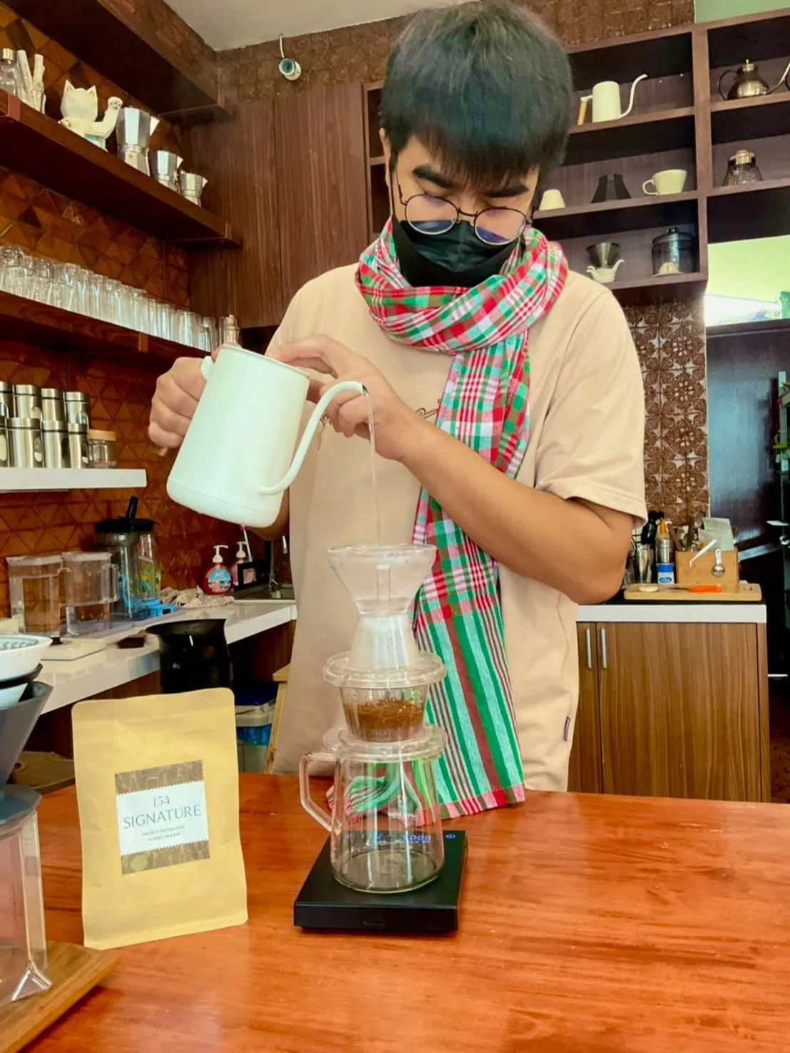 กาแฟดริฟ บ่าวขอนแก่น | แกลเลอรีที่โพสต์โดย 154 Third Place | Lemon8