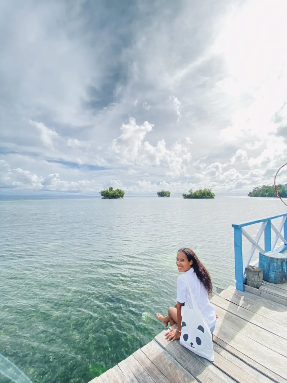 📍Pantai Raja 3 Adoki, Biak, Papua | Galeri diposting oleh Marsela Kim ...