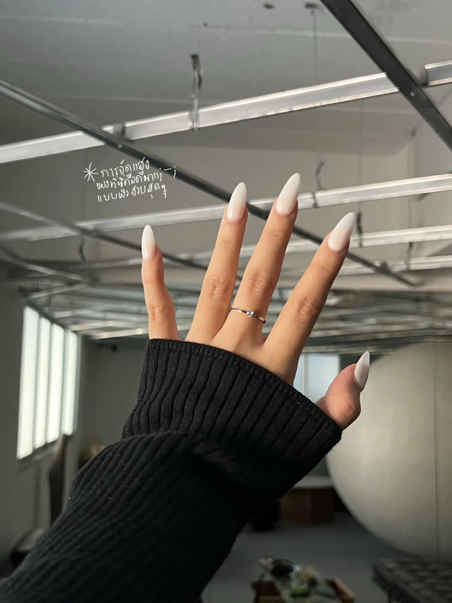 คาเฟ่เท่ๆย่านสะพานตากสิน !📓 | void.bkk | แกลเลอรีที่โพสต์โดย Chanom2 | Lemon8