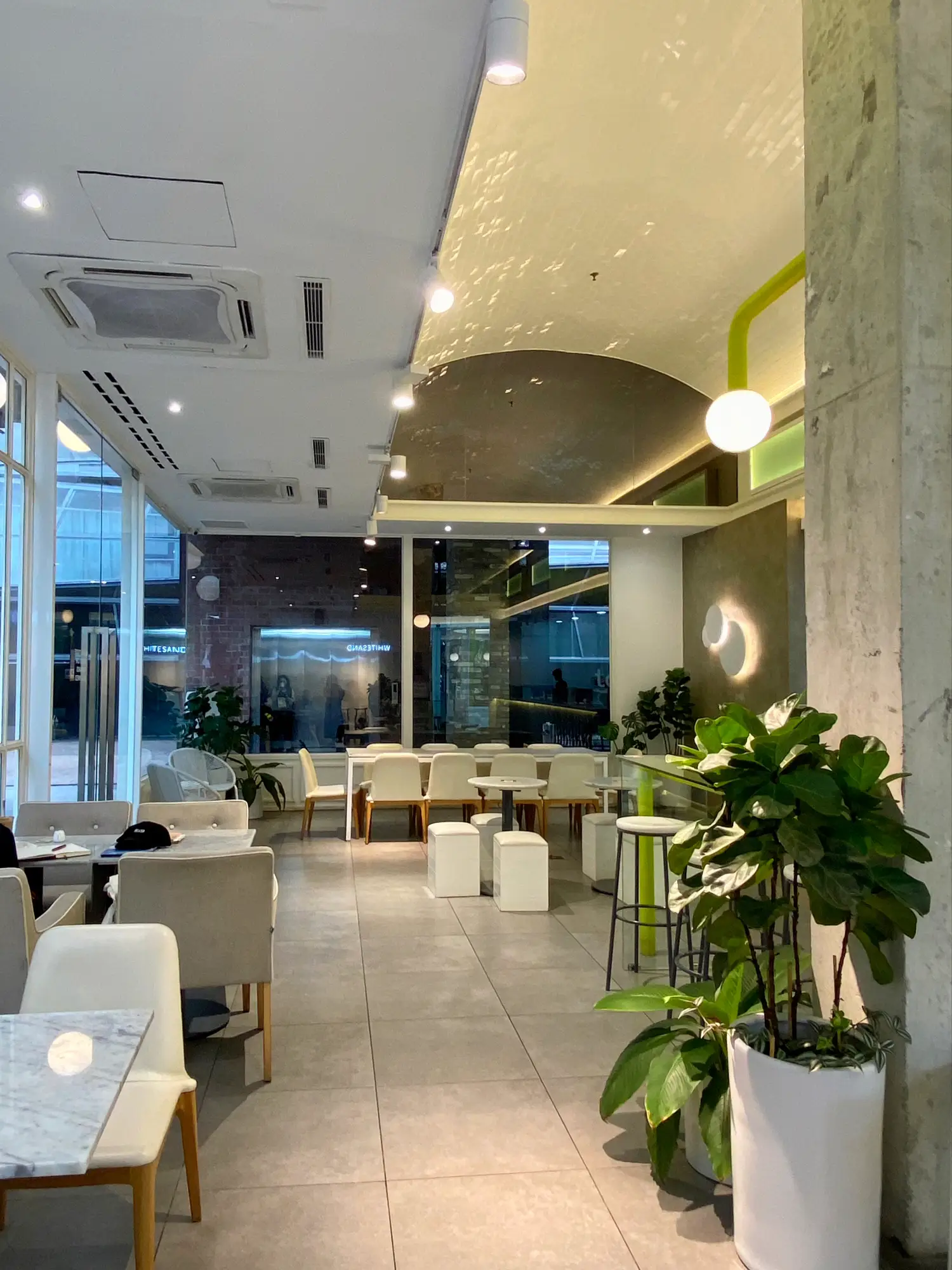 Cozy Cafe in Heritage Lane | White Sand Cafe 🏝️ | Galeri disiarkan oleh ...