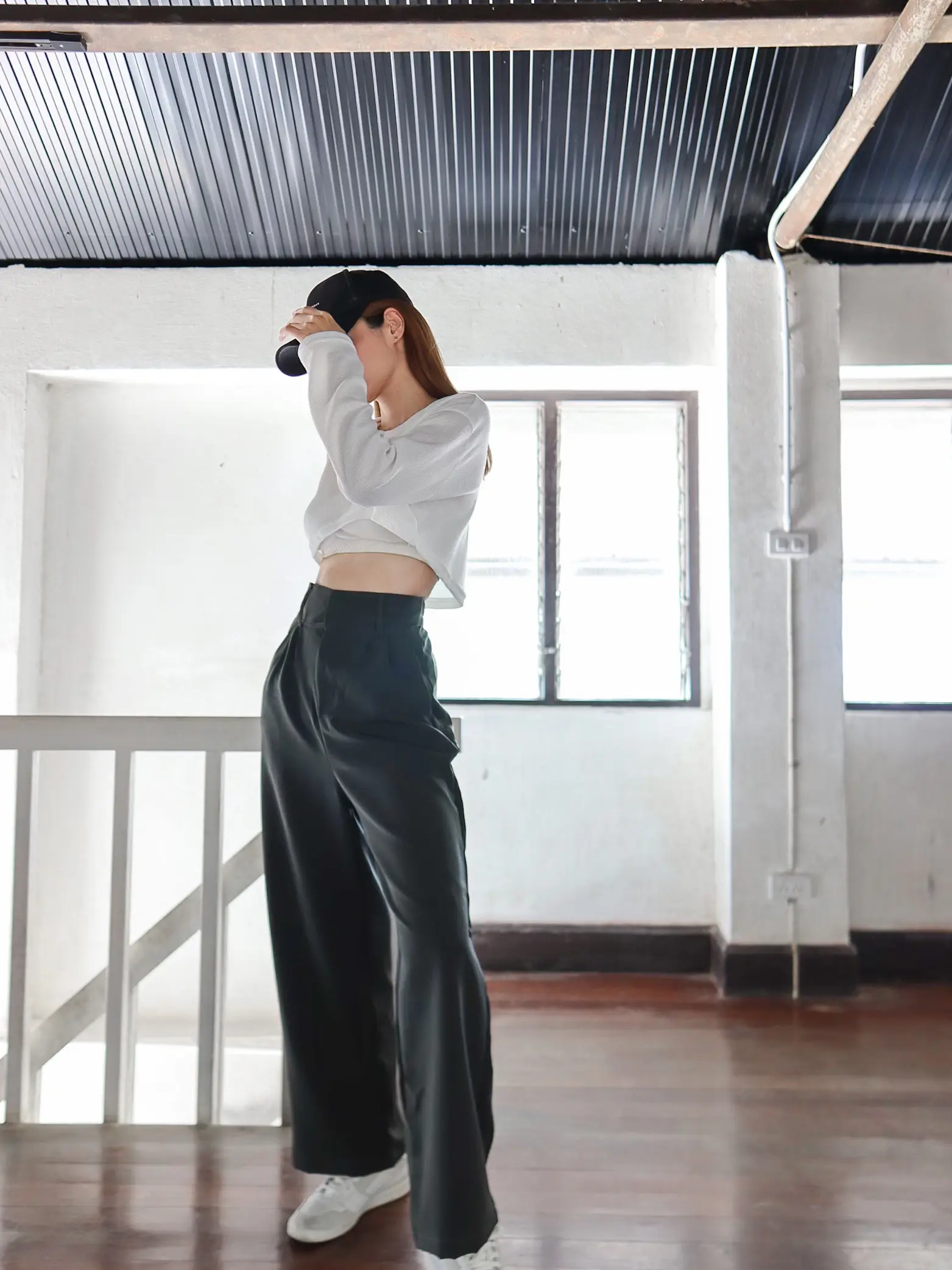 #Ootd กางเกงพรางหุ่น เอาใจคนสูง 170 ใส่แล้วไม่เต่อ !! | แกลเลอรีที่โพสต์โดย May’s Journey | Lemon8