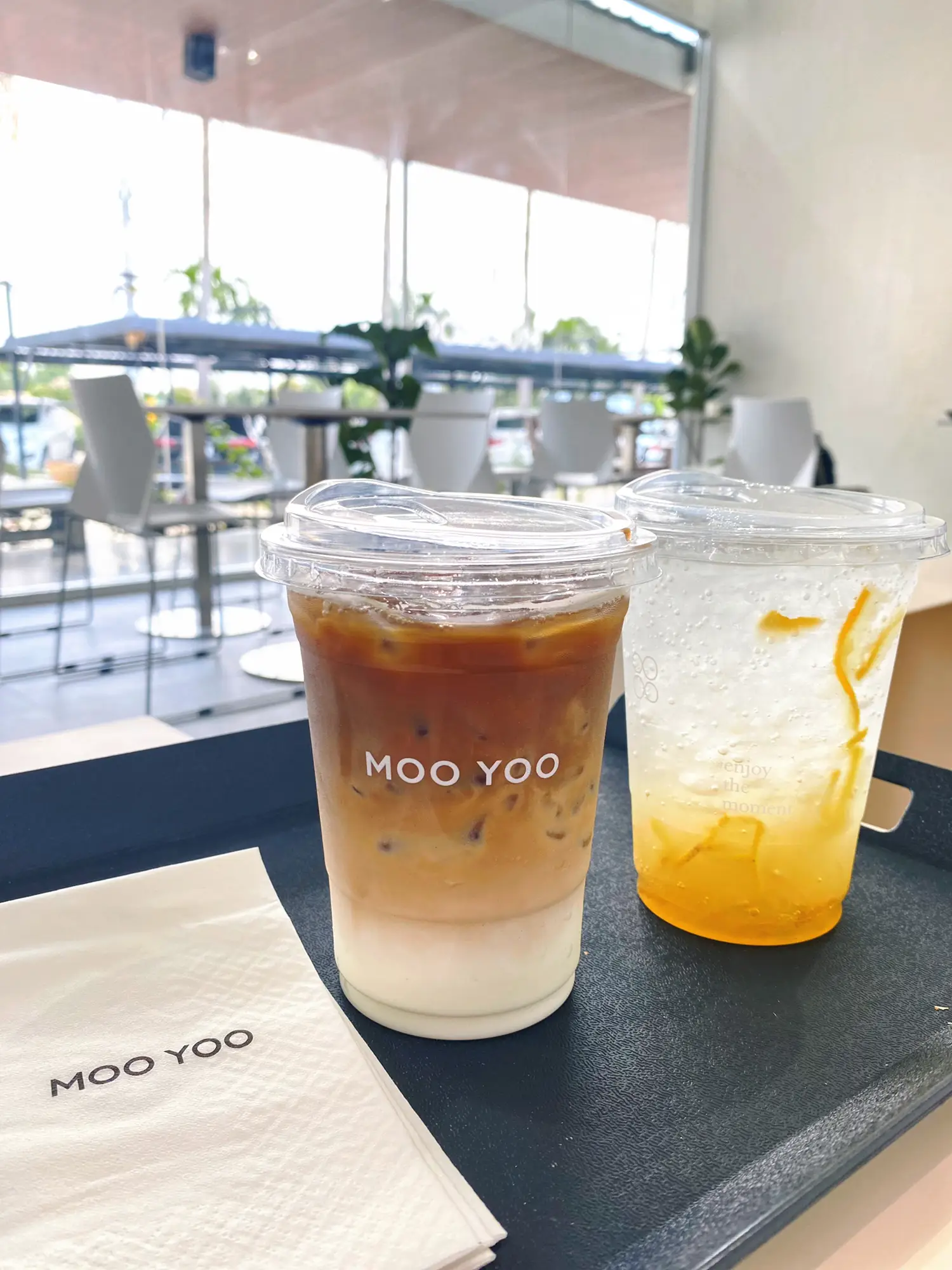 MOOYOO Cafe’ คาเฟ่มินิมอลกับขนมอบสดกว่า 20 เมนู🥐🧁☕️💫 | แกลเลอรีที่โพสต์ ...
