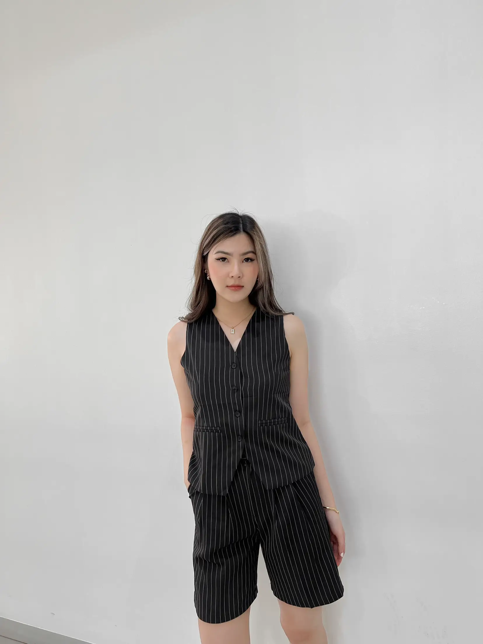 Working Outfit Ideas | Office OOTD | แกลเลอรีที่โพสต์โดย poppapnd | Lemon8