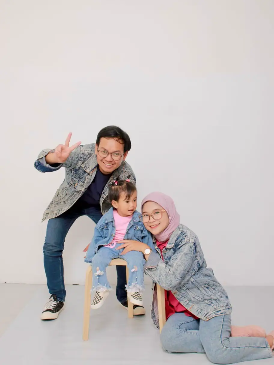 foto keluarga anak 1 animas disney - Pencarian Lemon8