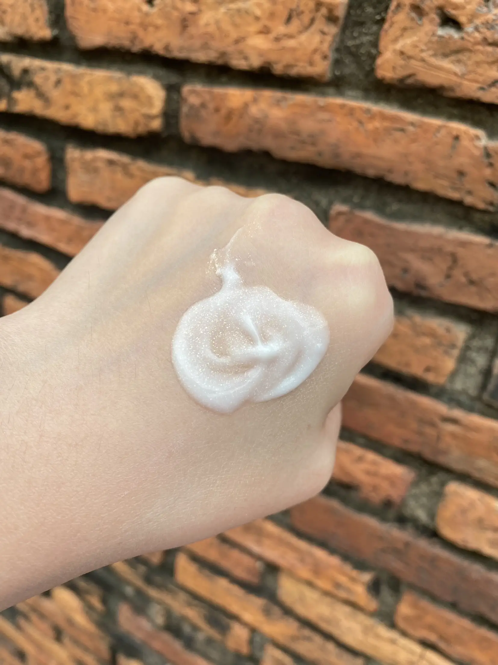 ตัวหอมตะโกน ต้องซื้อซ้ำ😘 แกลเลอรีที่โพสต์โดย Lemonb Review🍋🐝 Lemon8