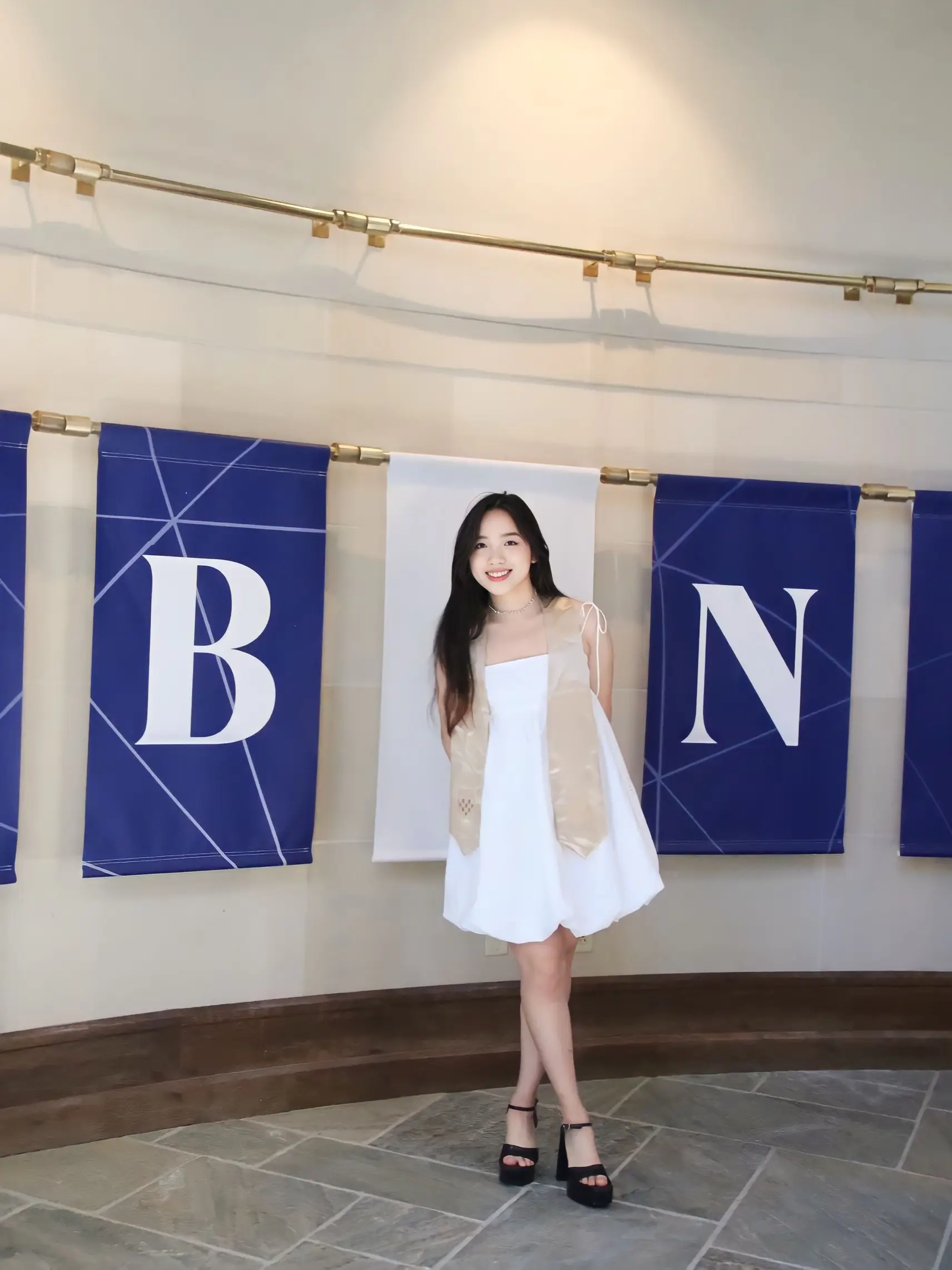 Mặc gì lễ TỐT NGHIỆP để NỔI BẬT 👩🏻‍🎓 | Bộ sưu tập do By Bling đăng | Lemon8