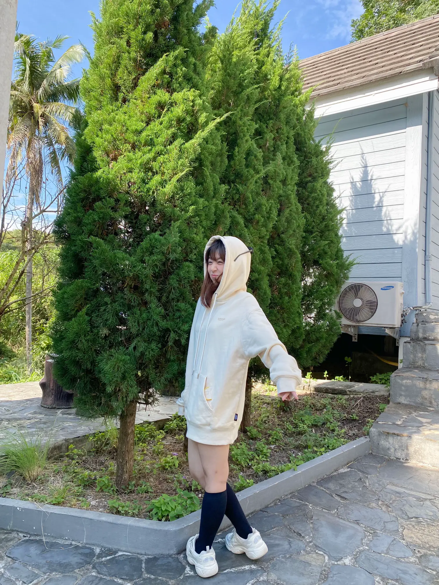 🍋148cm’s OOTD | ได้ลุคเกาหลีแค่มี Hoodie น้อง Lemon8🤏🏻💛💚 | แกลเลอรีที่โพสต์โดย pattaling.🏔 | Lemon8