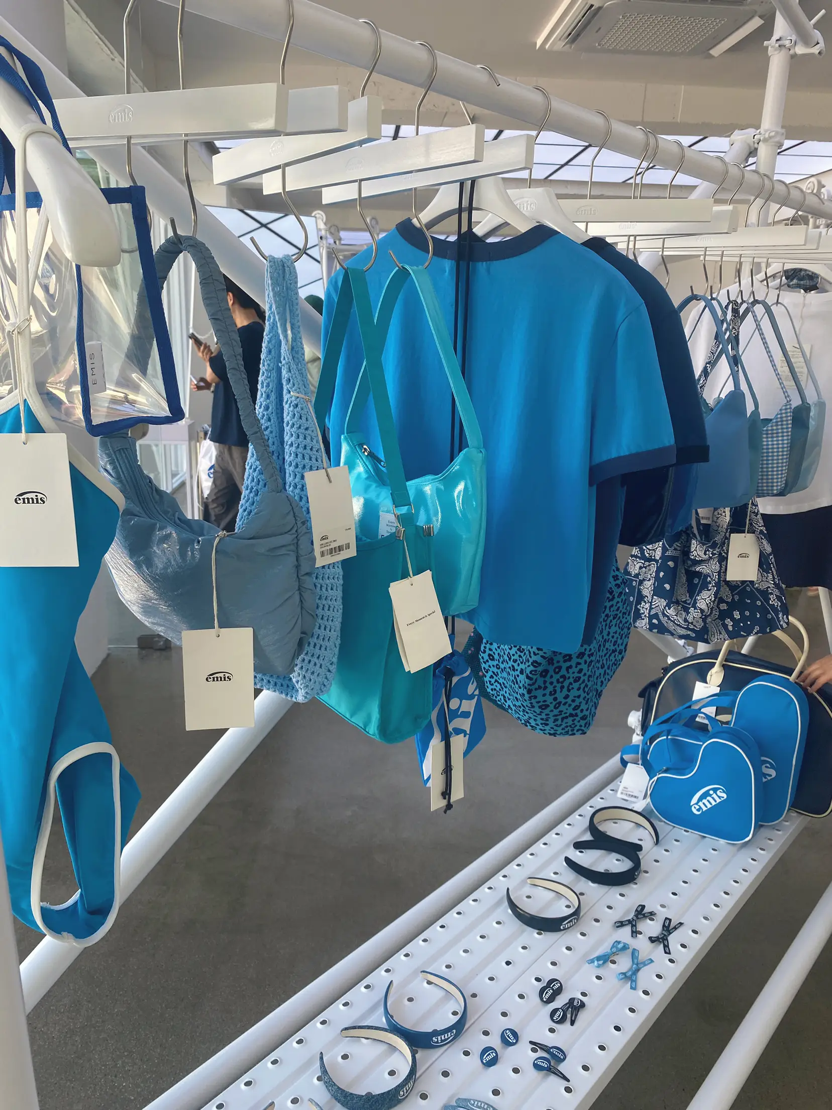 EMIS SHOW ROOM ⭐️เปิดใหม่สุดปัง ของเพียบ! | แกลเลอรีที่โพสต์โดย maeildae | Lemon8