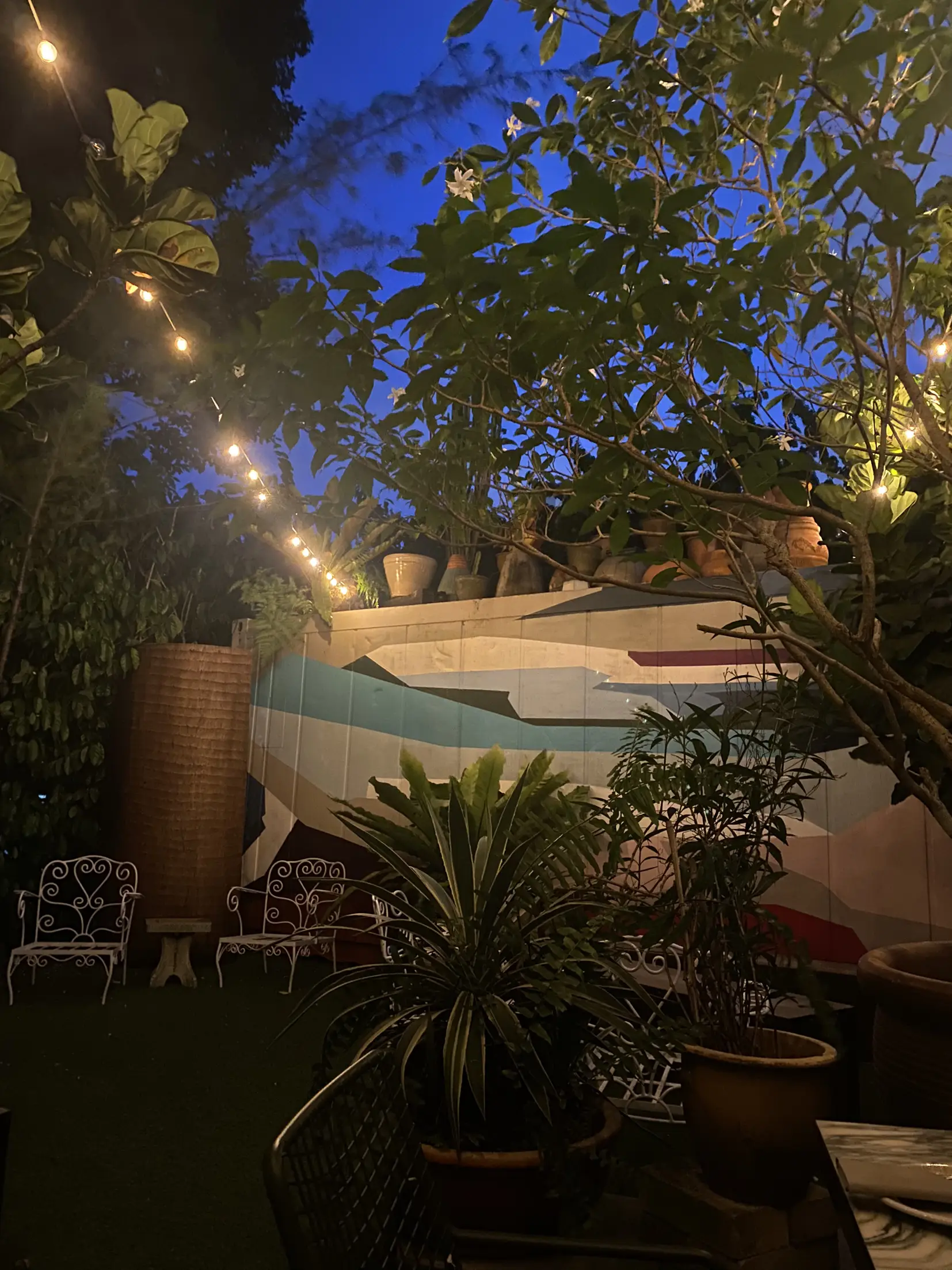 an exotic BALI-esque secret cafe.. 🐚 | แกลเลอรีที่โพสต์โดย jean ･ﾟ ...